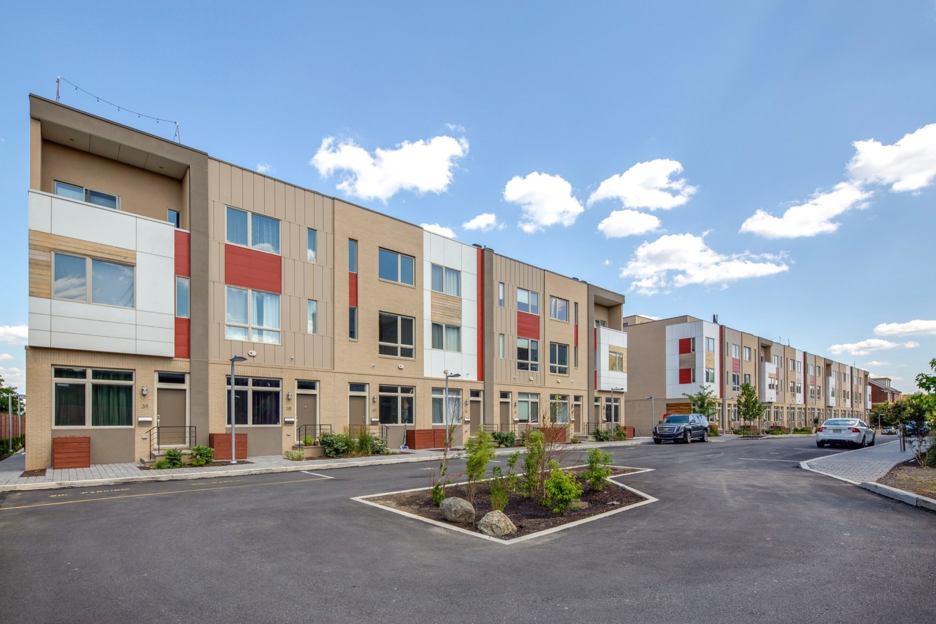 Philadelphia, PA Upscale Apartments & Property Management