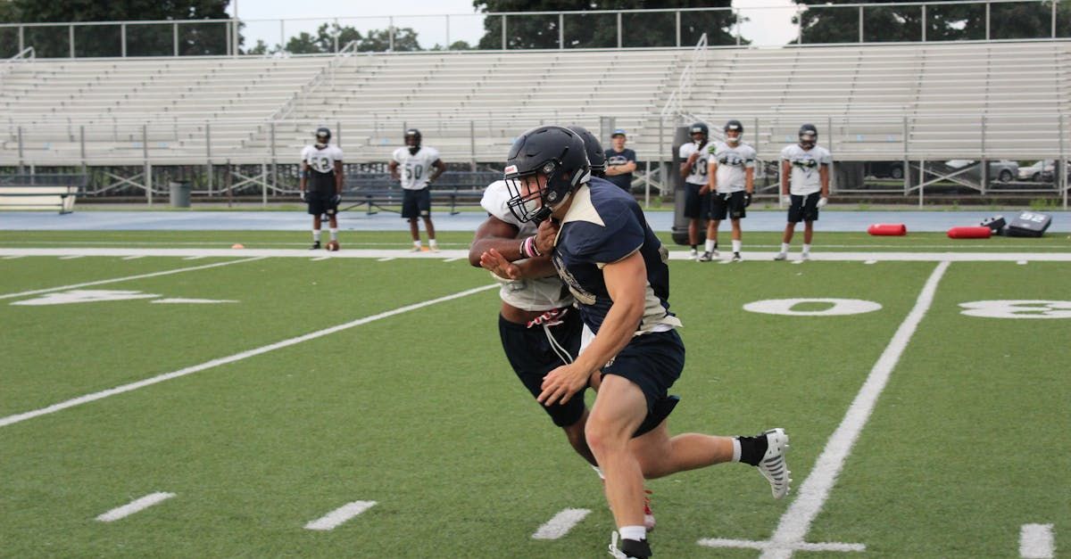 Snake River High School Football | Moreland
