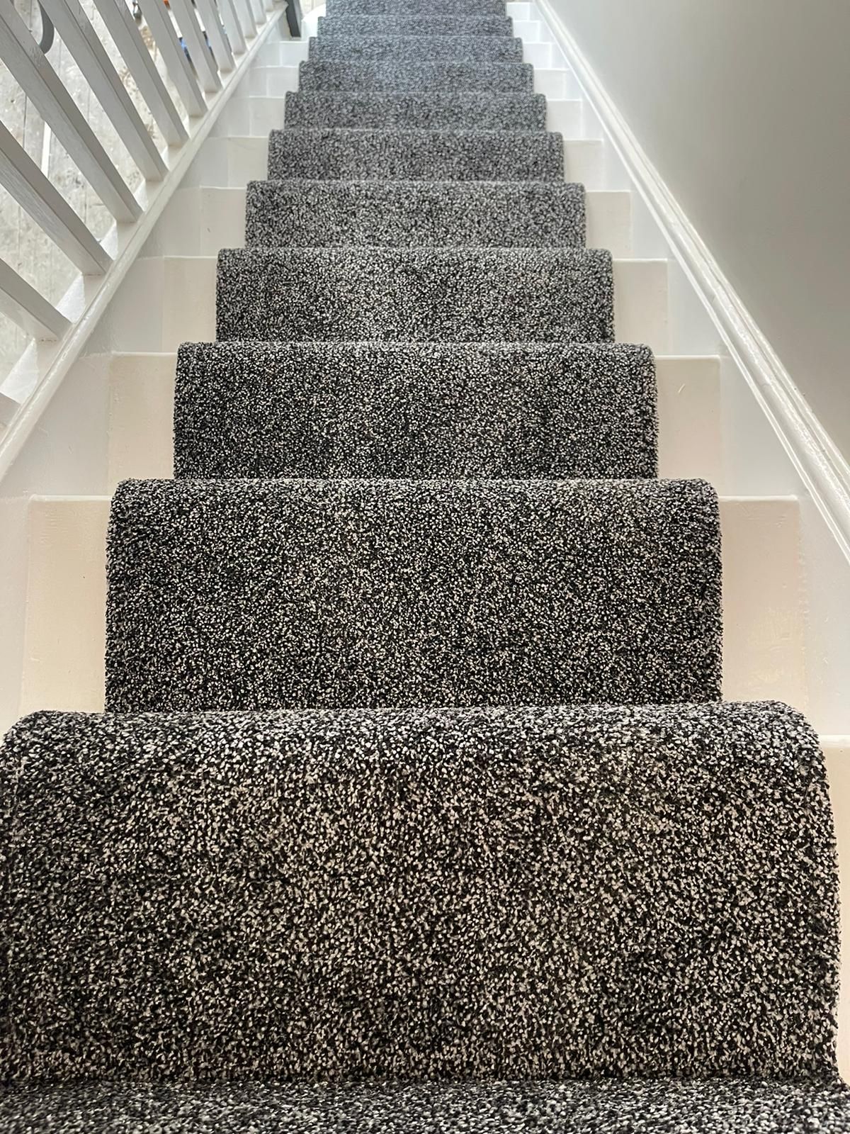 Carpets in Liverpool, Mobile Carpet Showroom - CARPETS2U.COM