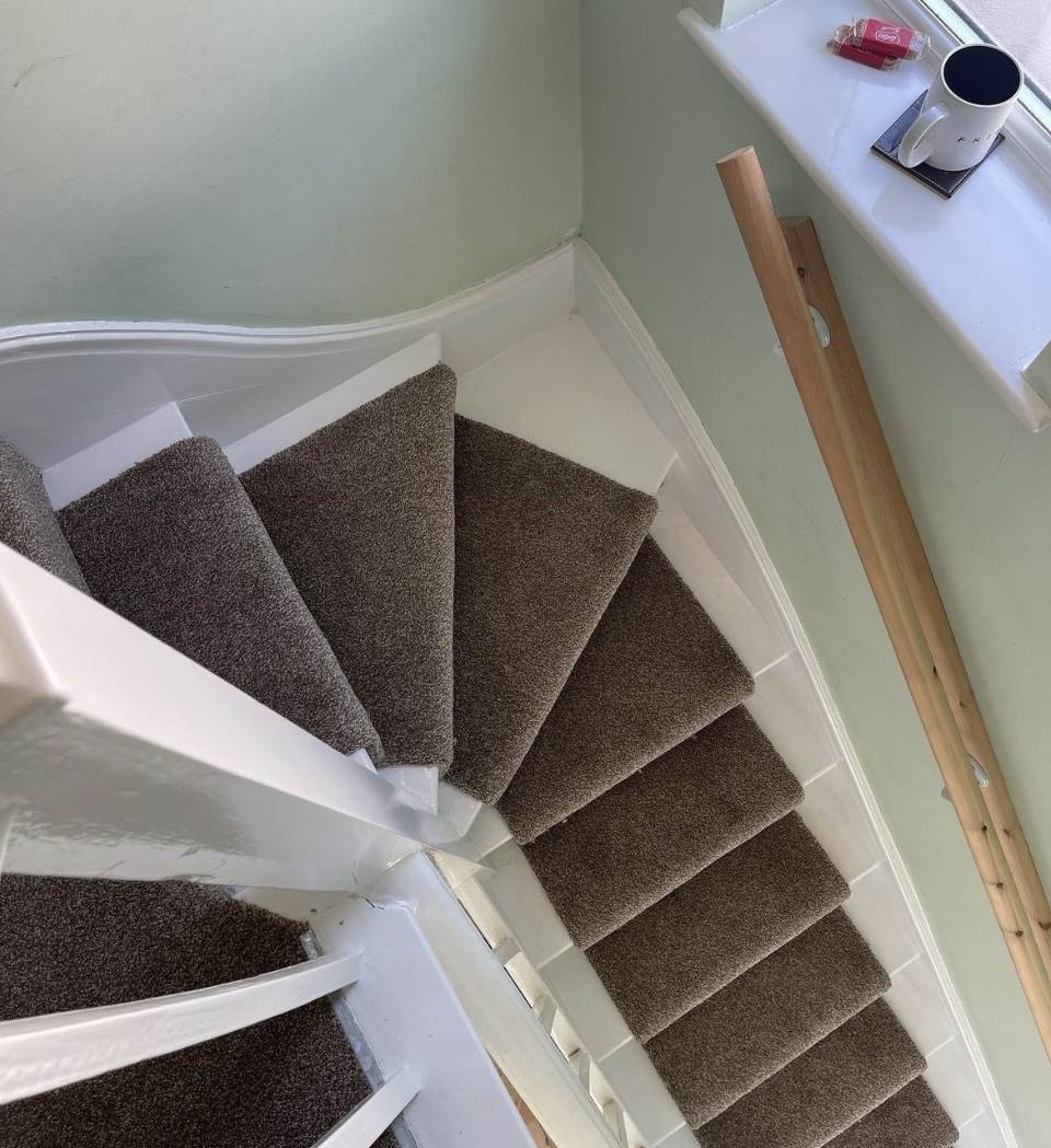 Carpets in Liverpool, Mobile Carpet Showroom - CARPETS2U.COM