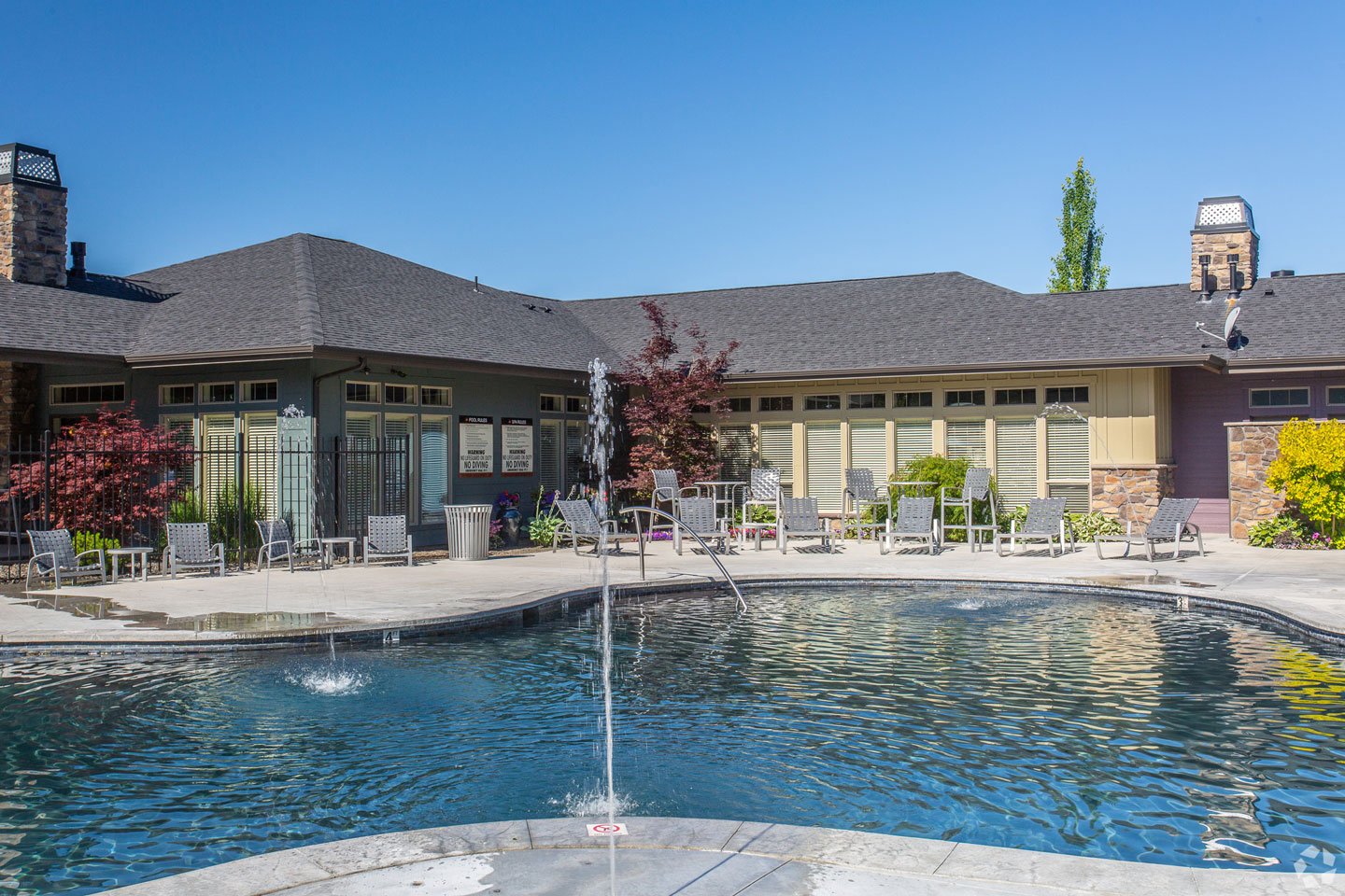 Photo Gallery - Retreat at Silvercloud