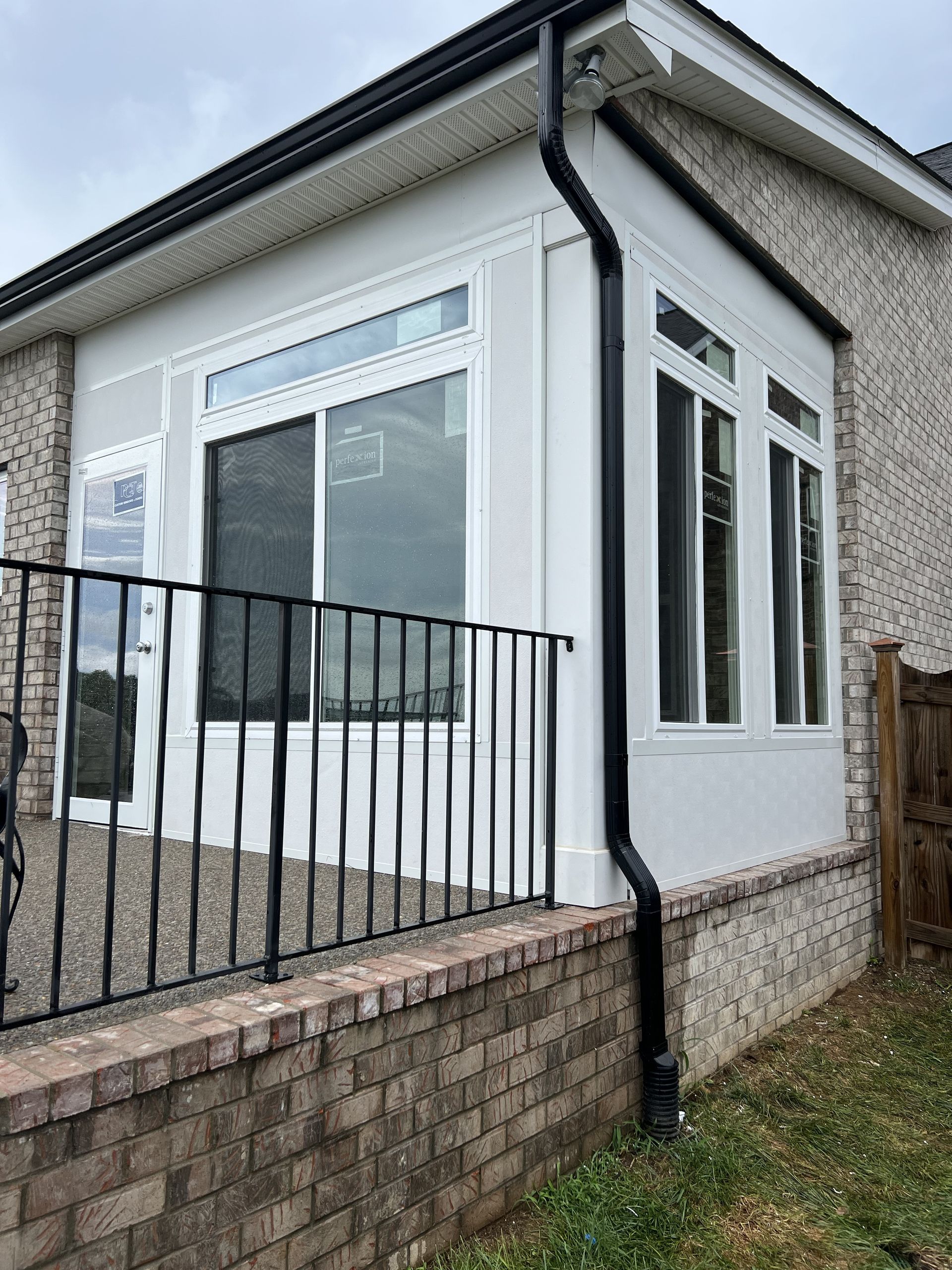 Sunroom: The Flexible and Affordable Solution to Add Extra Space to ...