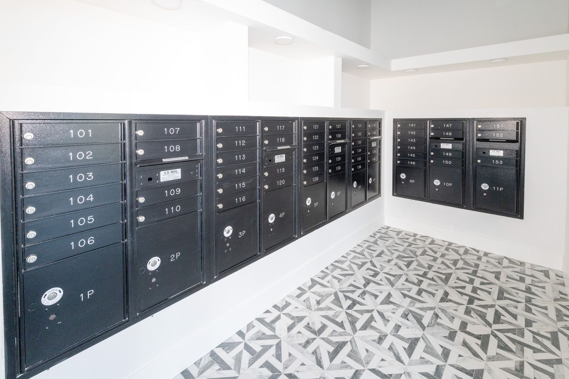 Luxury Urban Living | The View | Los Angeles, CA