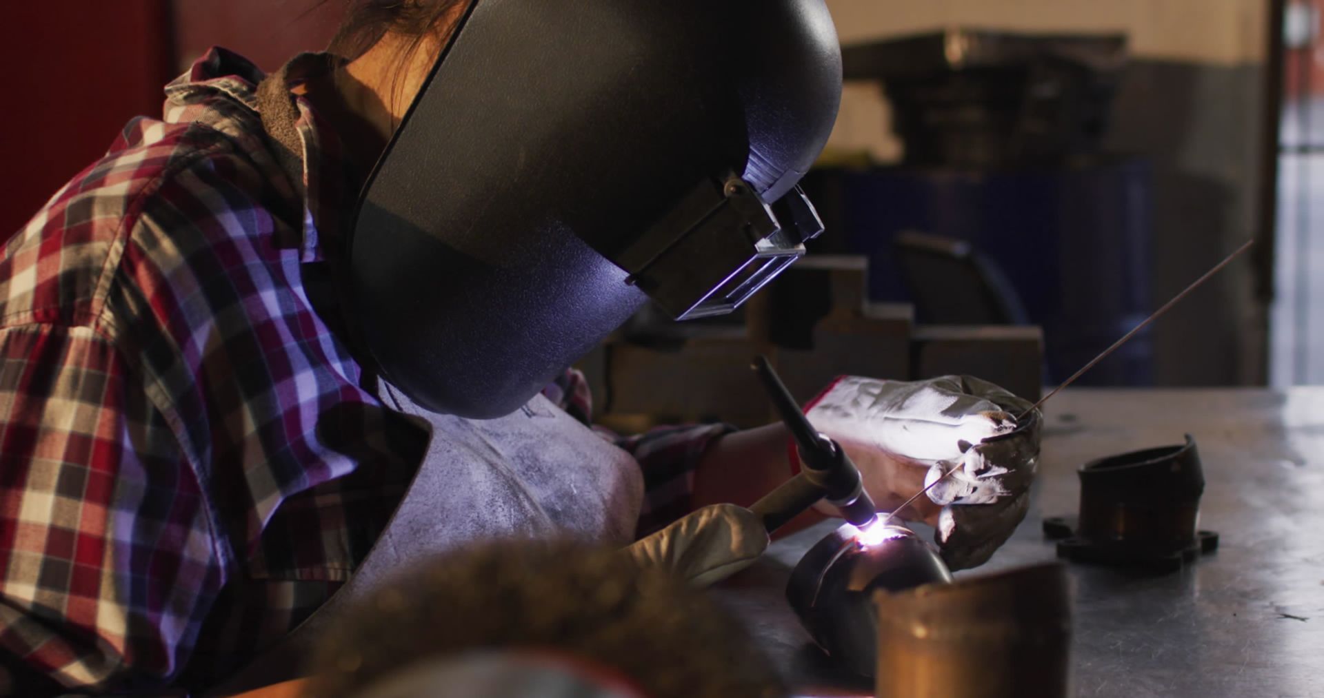 A Guide to Setting Up Your Welding Station - KDAR Company
