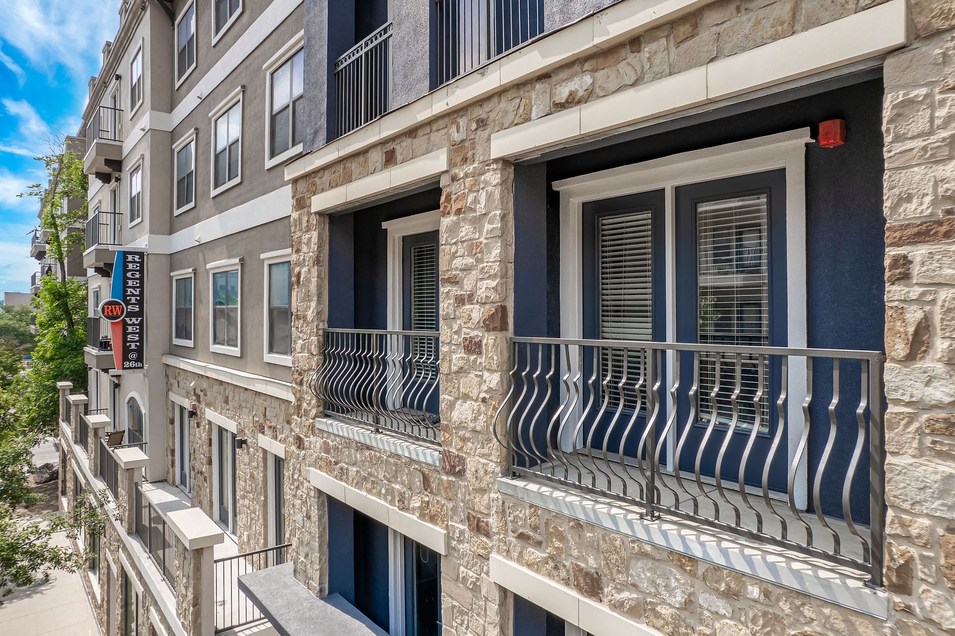 Photos of Regents West at 26th | Student Apartments in Austin, TX