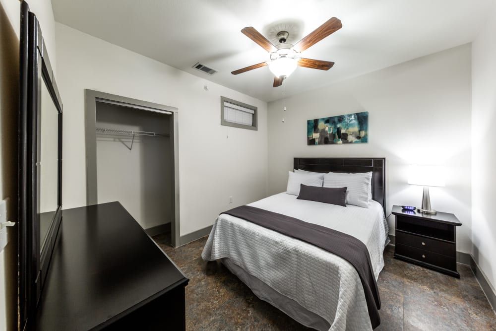 Photos of Regents West at 26th | Student Apartments in Austin, TX