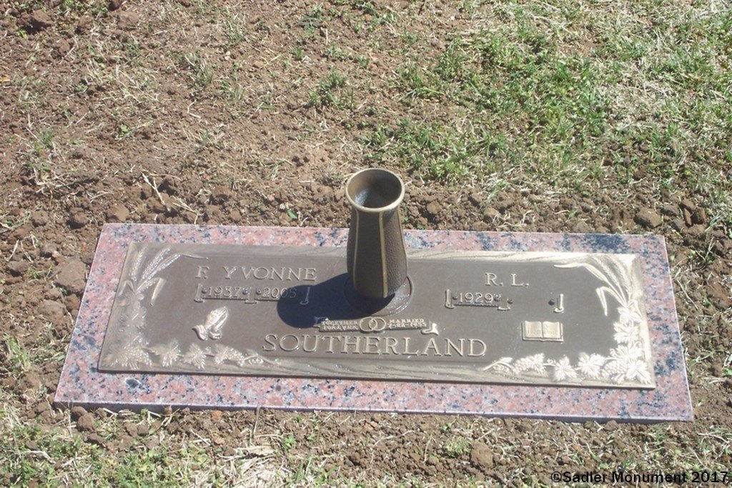 Bronze Markers | Sadler Monument