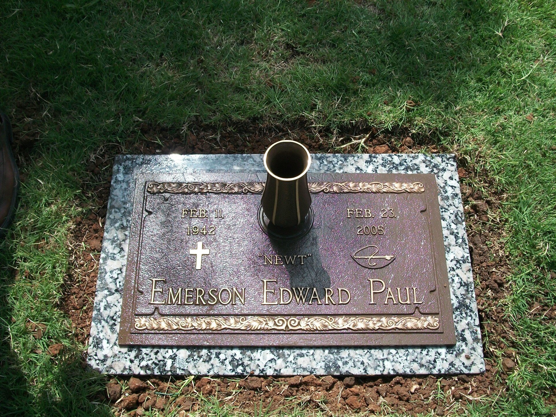 Bronze Markers | Sadler Monument