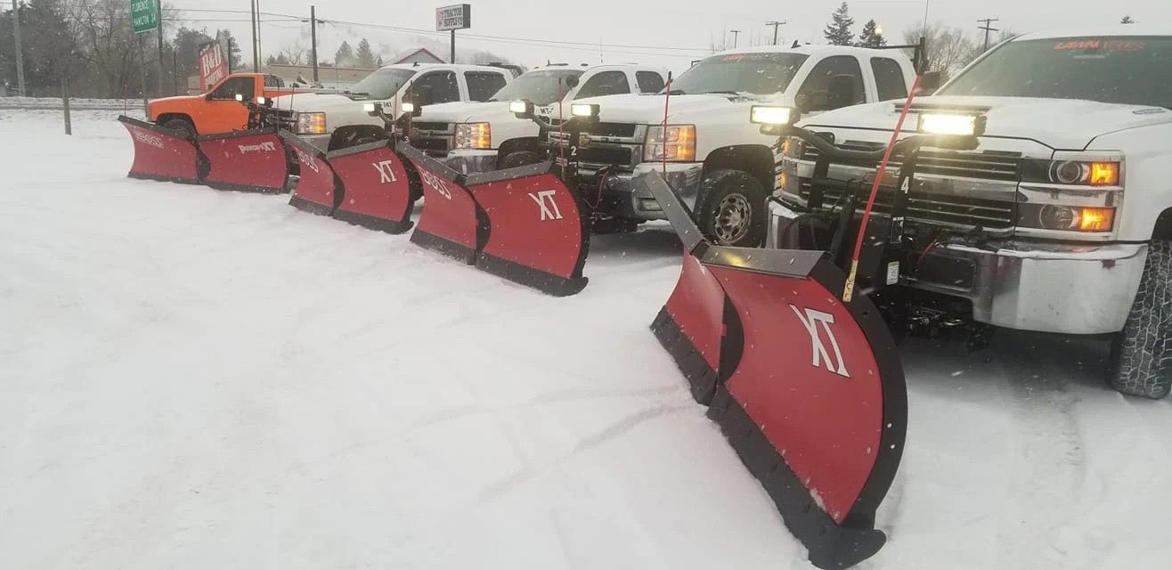 Commercial Snow Removal | Chicago Ridge, IL | South Suburban Snow ...