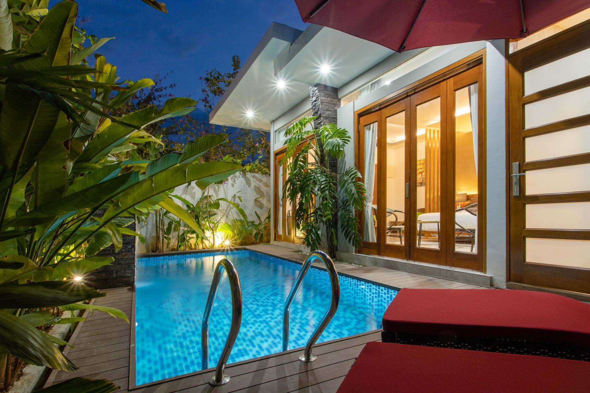Luxurious Private Pool Villas at Maneh Villa Langkawi