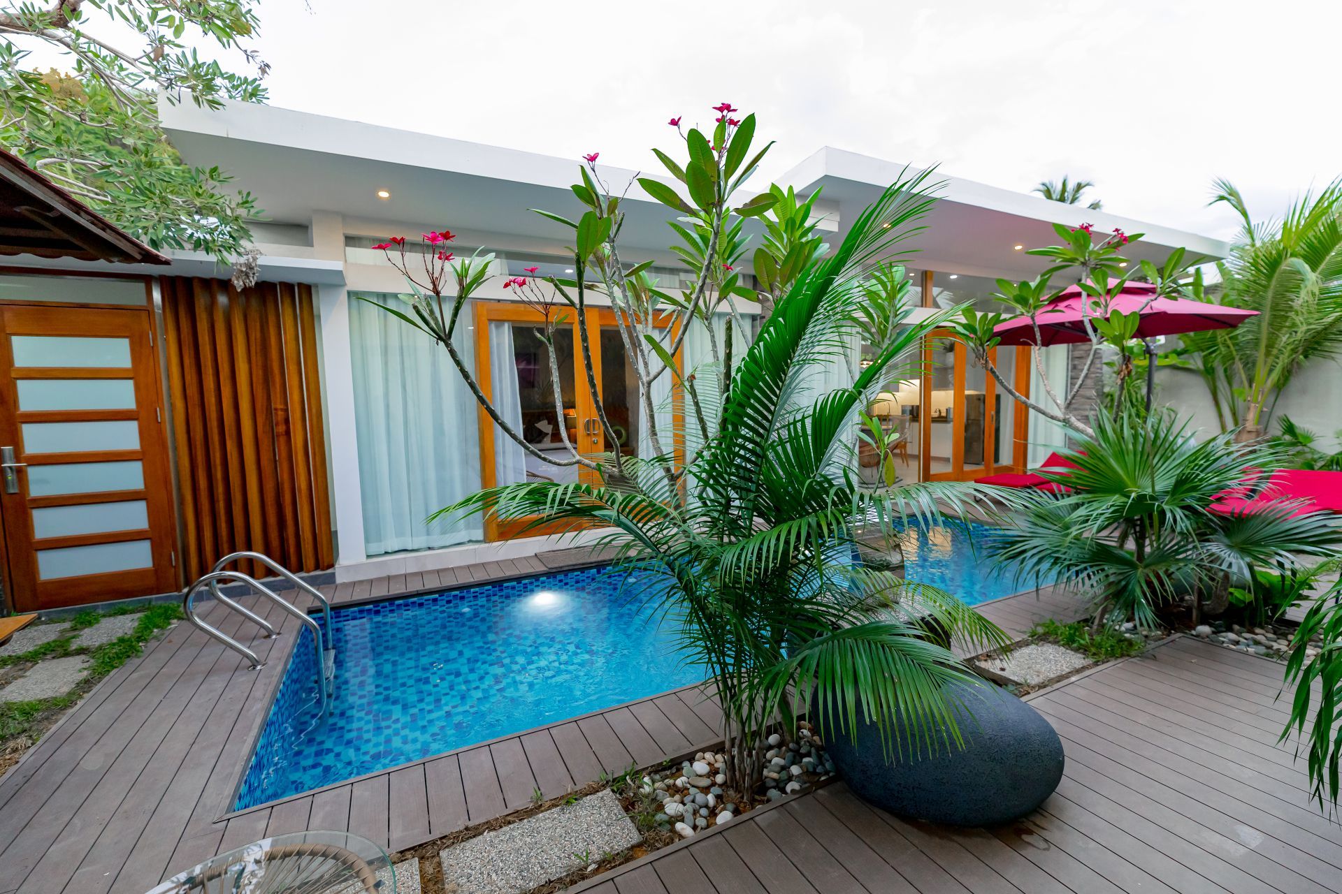 Luxurious Private Pool Villas at Maneh Villa Langkawi