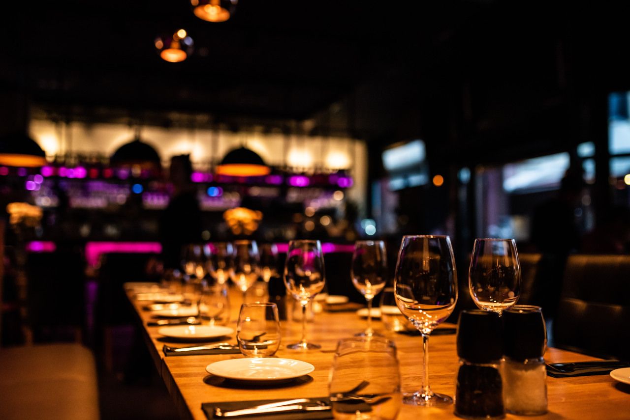 Explorando a Fine Dining: gastronomia e serviço impecáveis