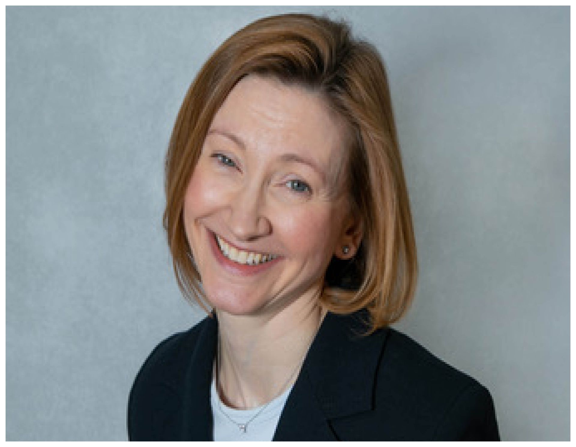 Meet Established Experts | Expert Profile Magazine