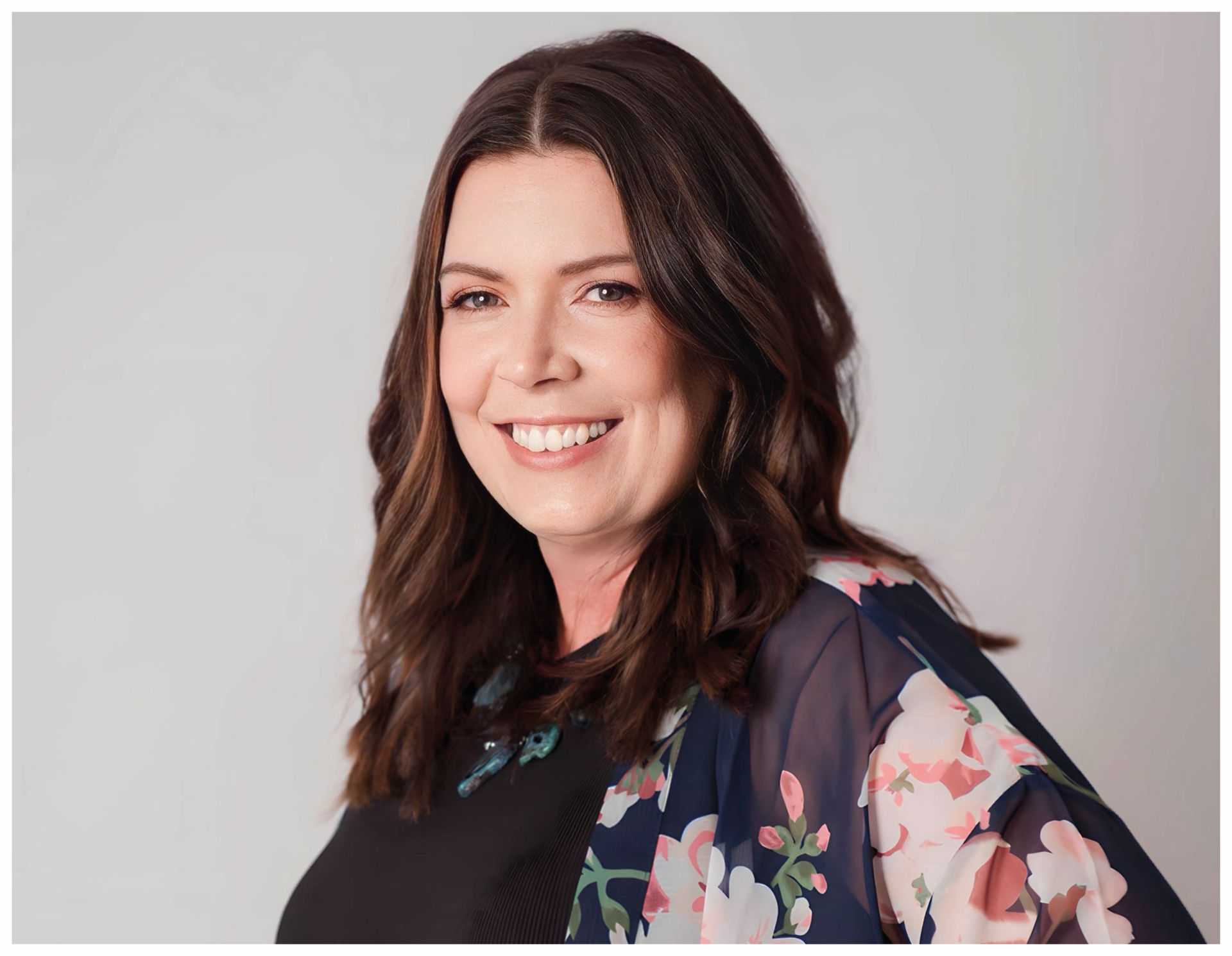 Meet Established Experts | Expert Profile Magazine