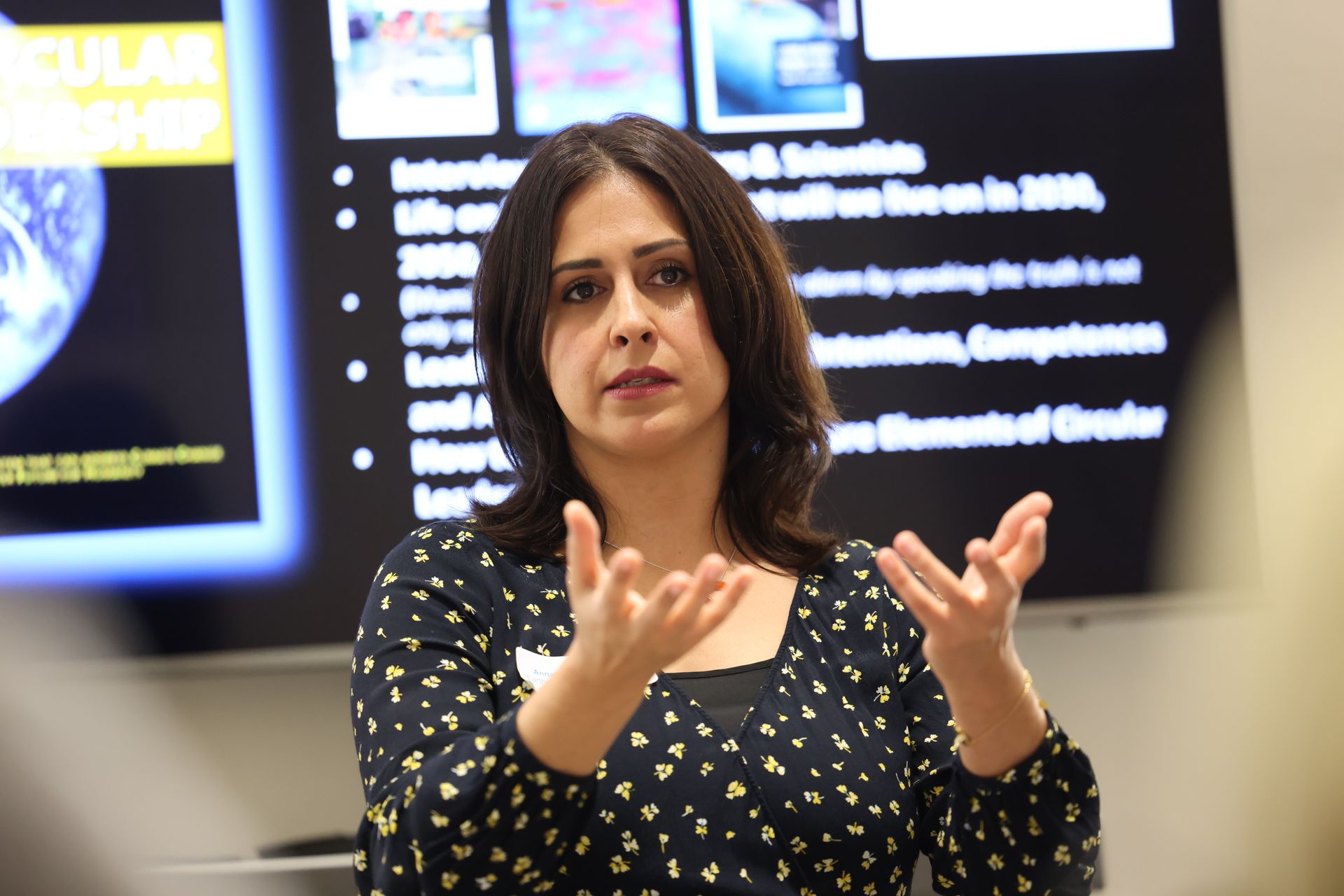 Earth Scape VR, See Earth from a new perspective