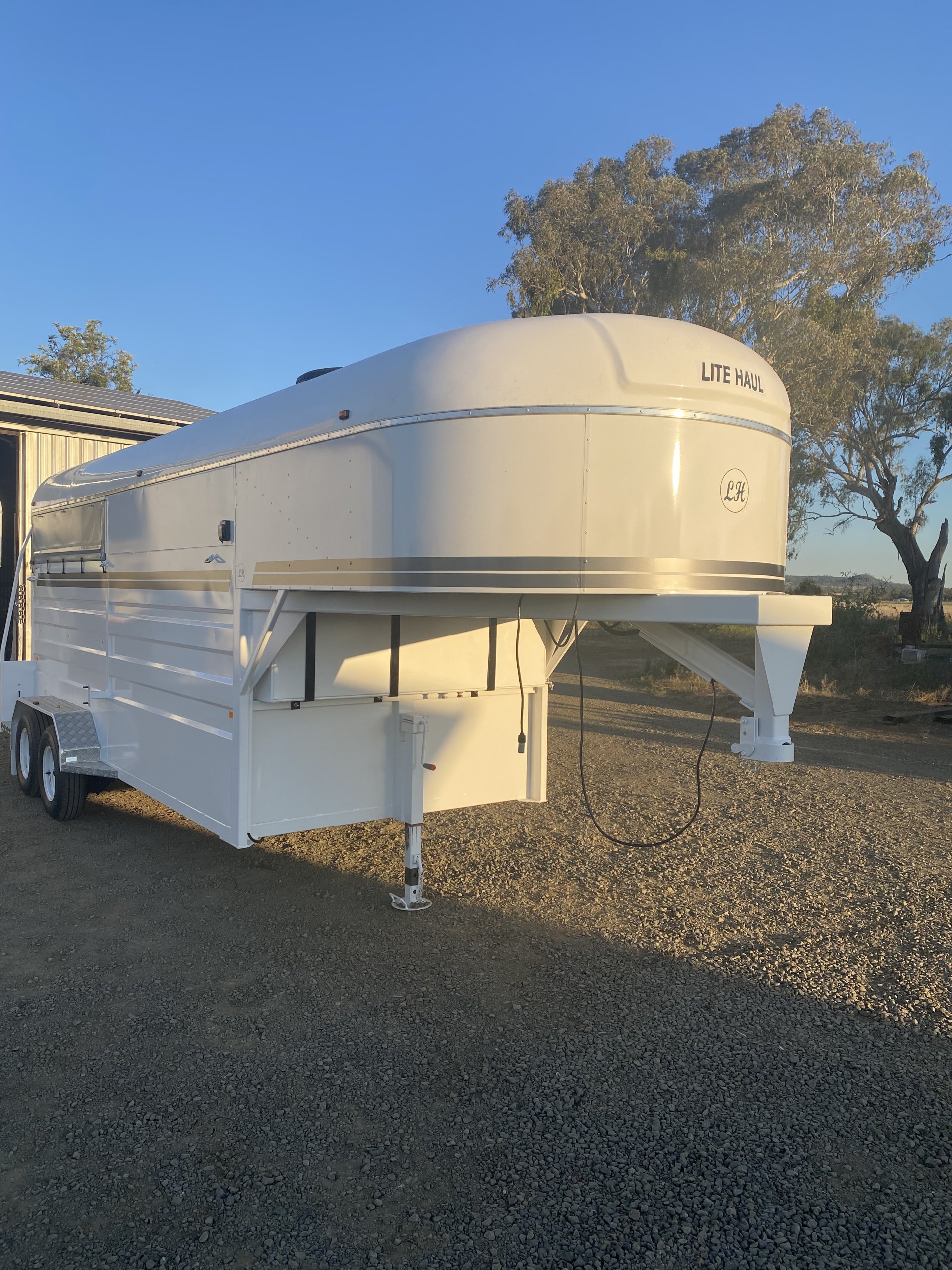 Gooseneck - Lite Haul Trailers