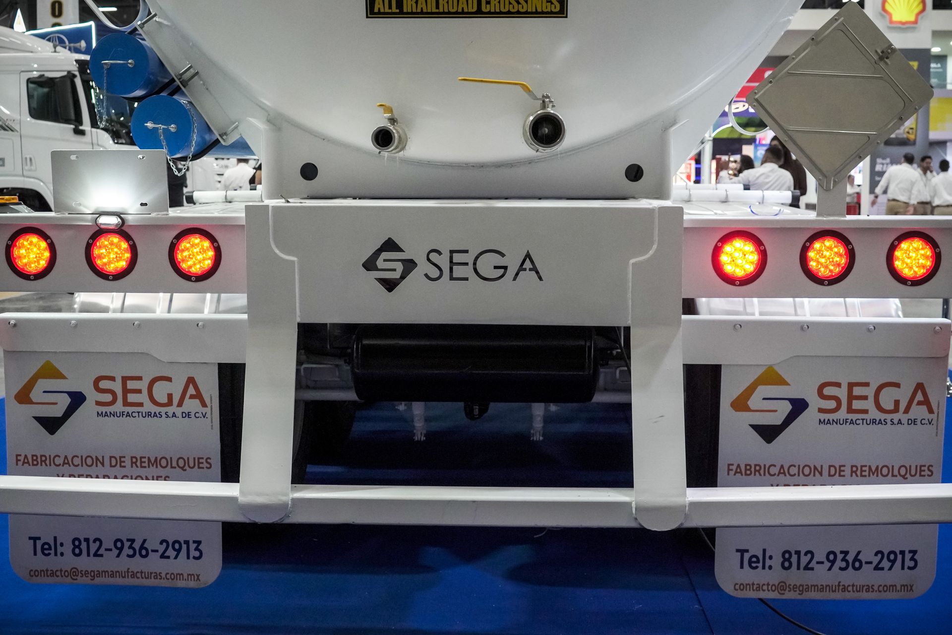 Diseño y características clave en la fabricación de volteo