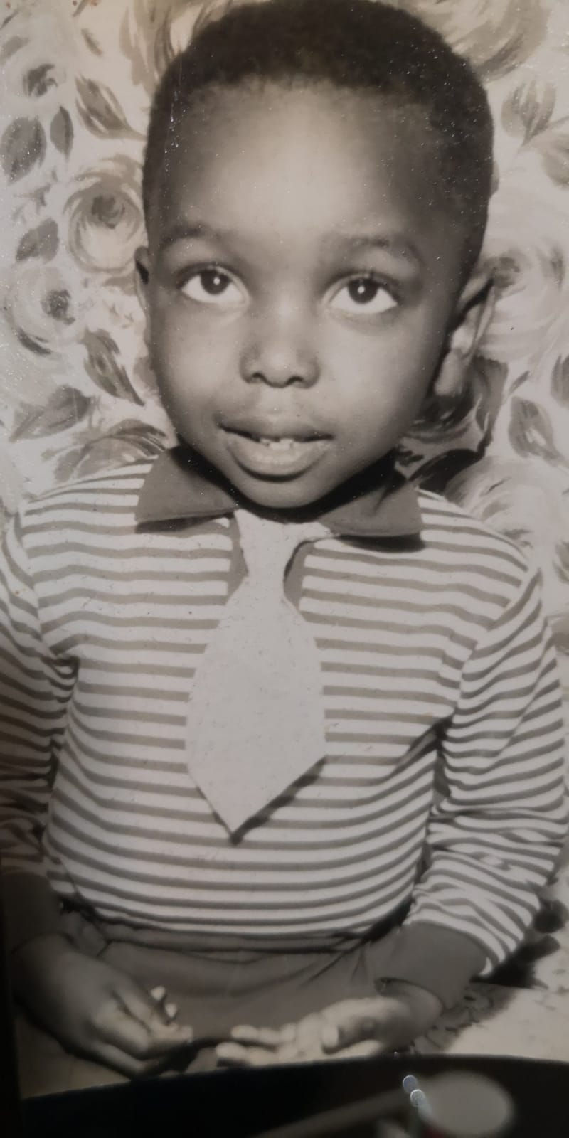 Official website for Ollie P Music - UK Guitarist/Musician