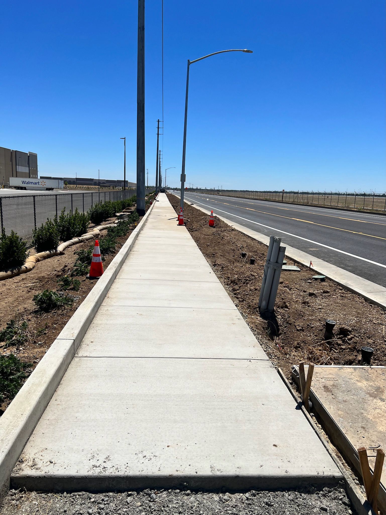 Concrete Pool and Decks | Sacramento CA