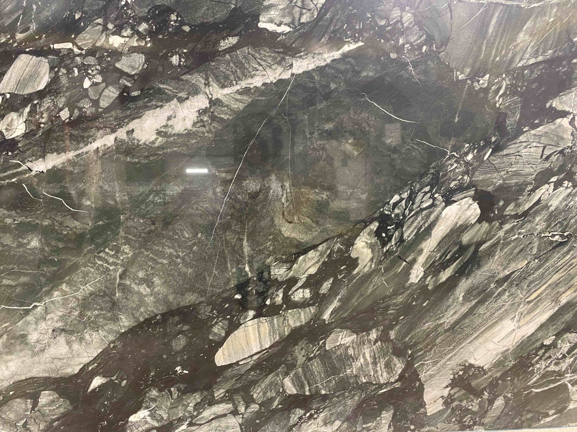 Design Surfaces Tile and Stone | Granite Countertops | Quartz Countertops