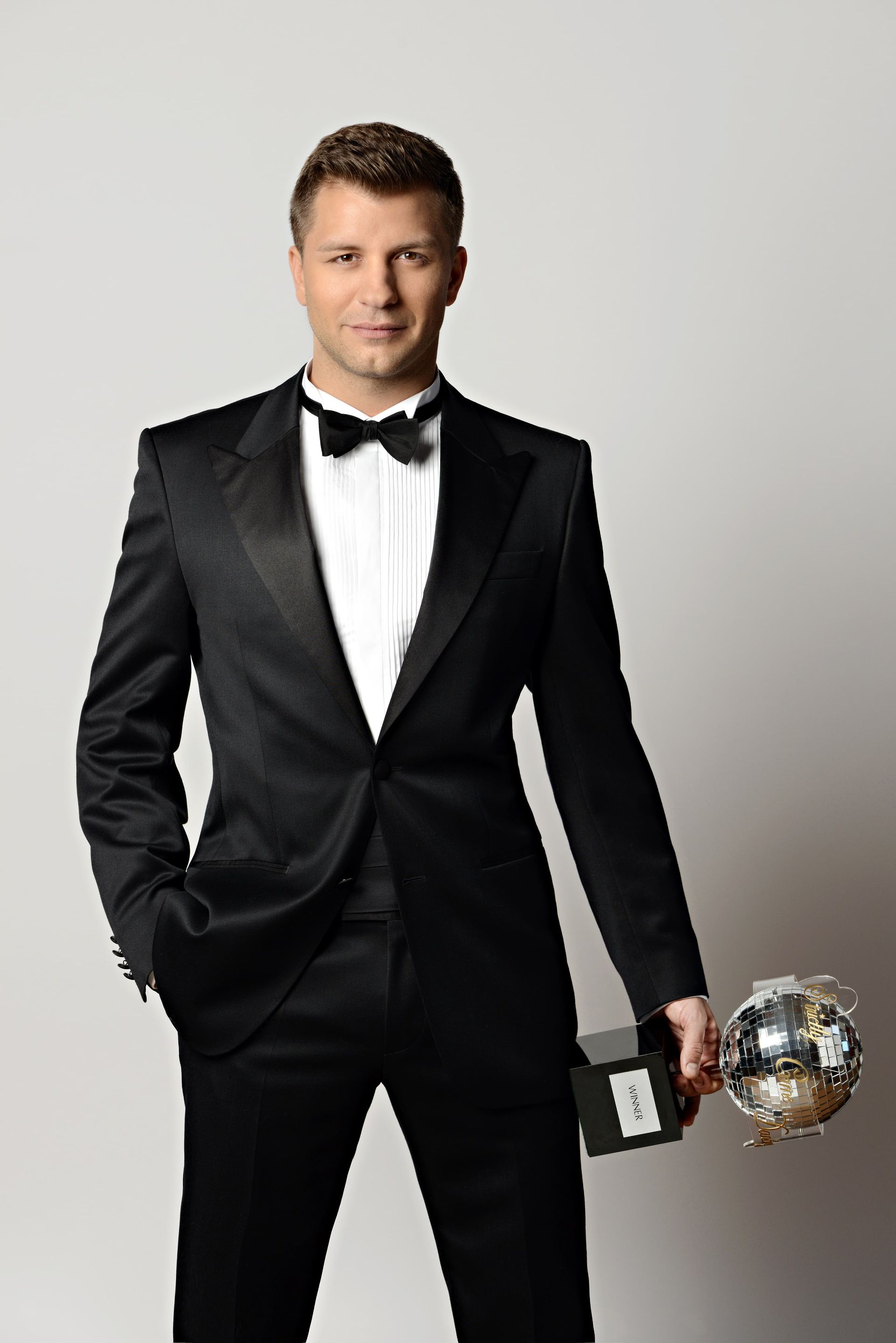 Food, drinks, music and dance - Summer Fest