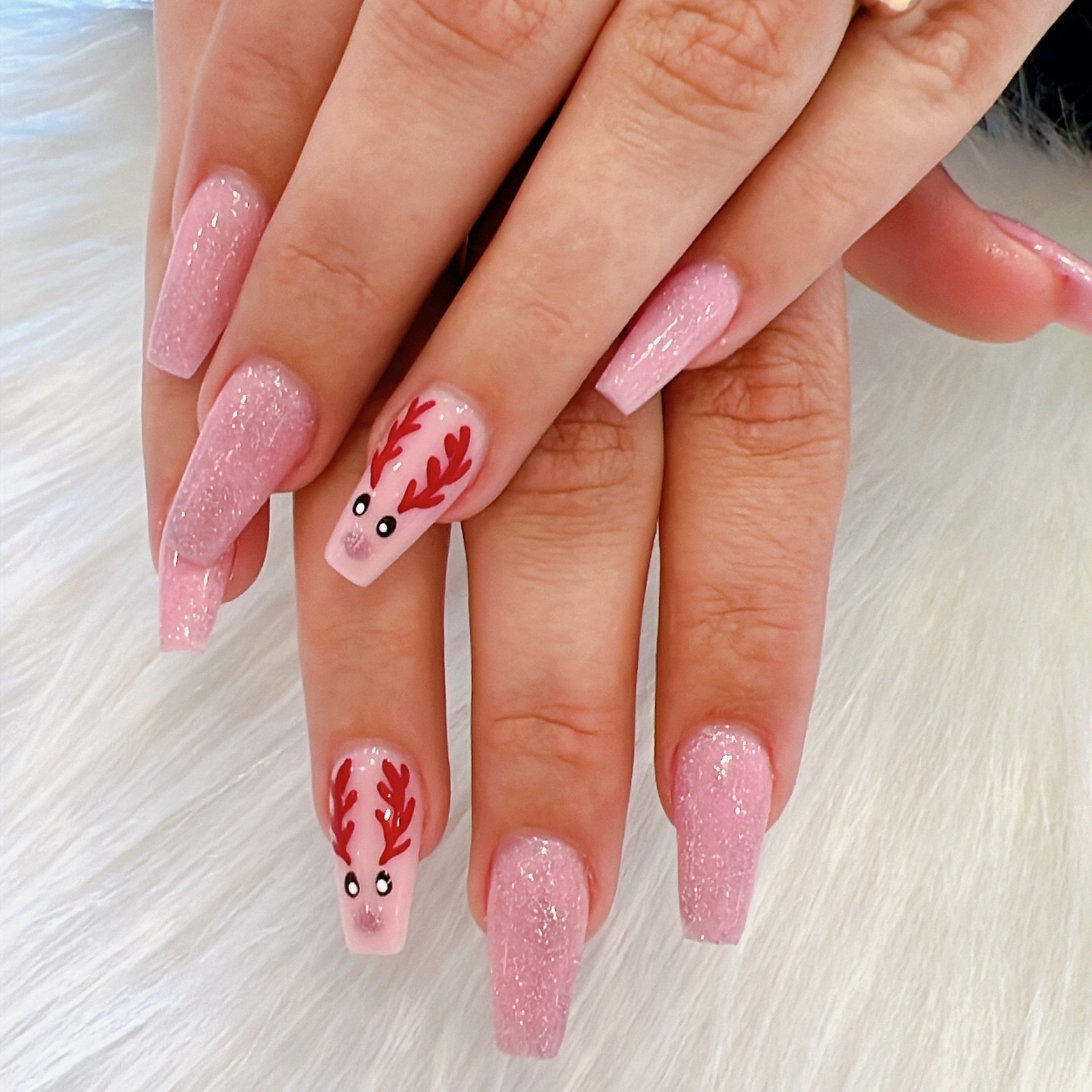 Luxurious Manicure Nails Services at Ynot Nails Spa