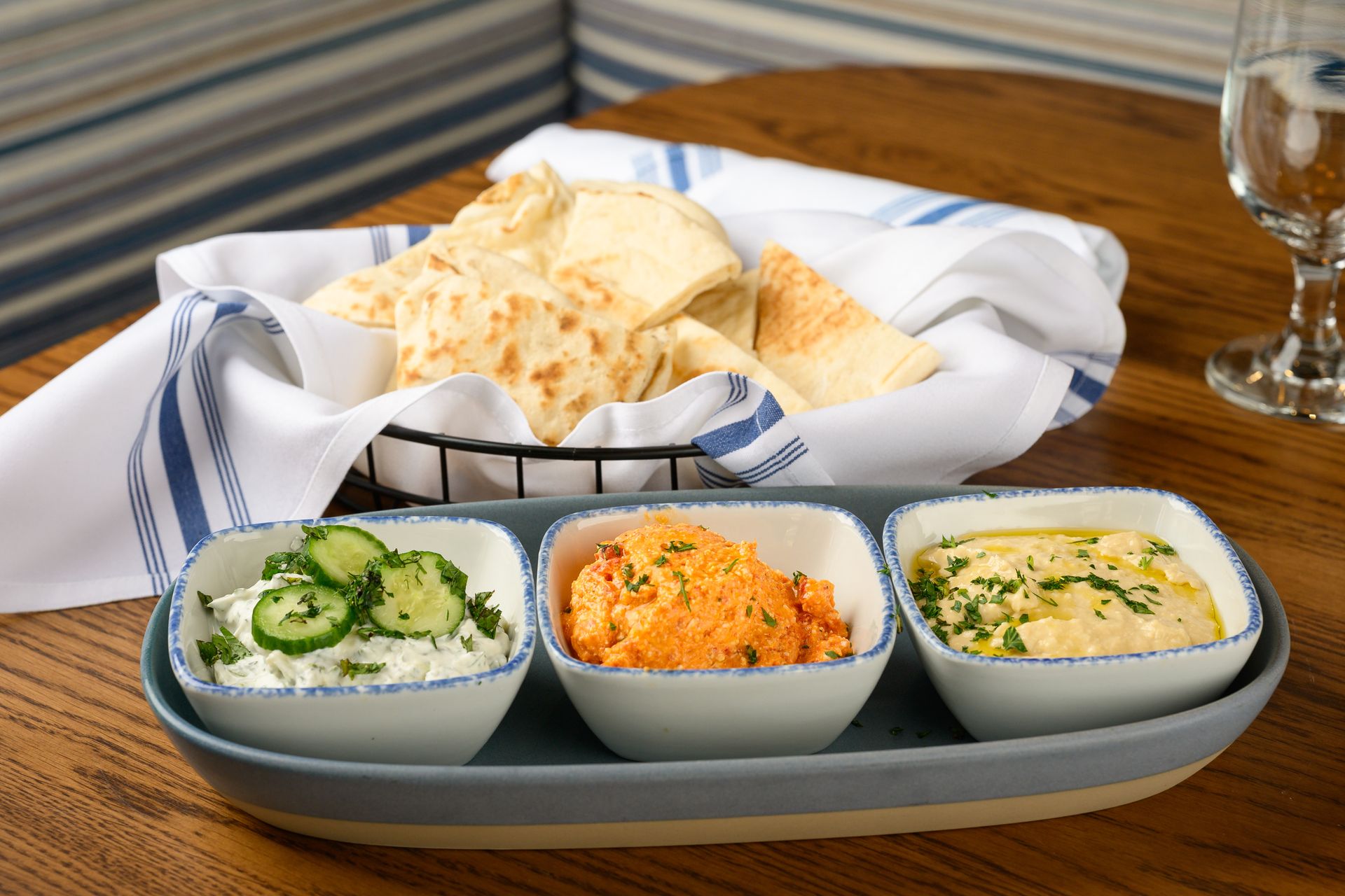 Authentic Greek & Mediterranean Restaurant in Lyndhurst | EVOO