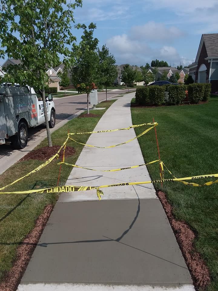 Pro Concrete Sidewalk Services | Hamilton Concrete Works