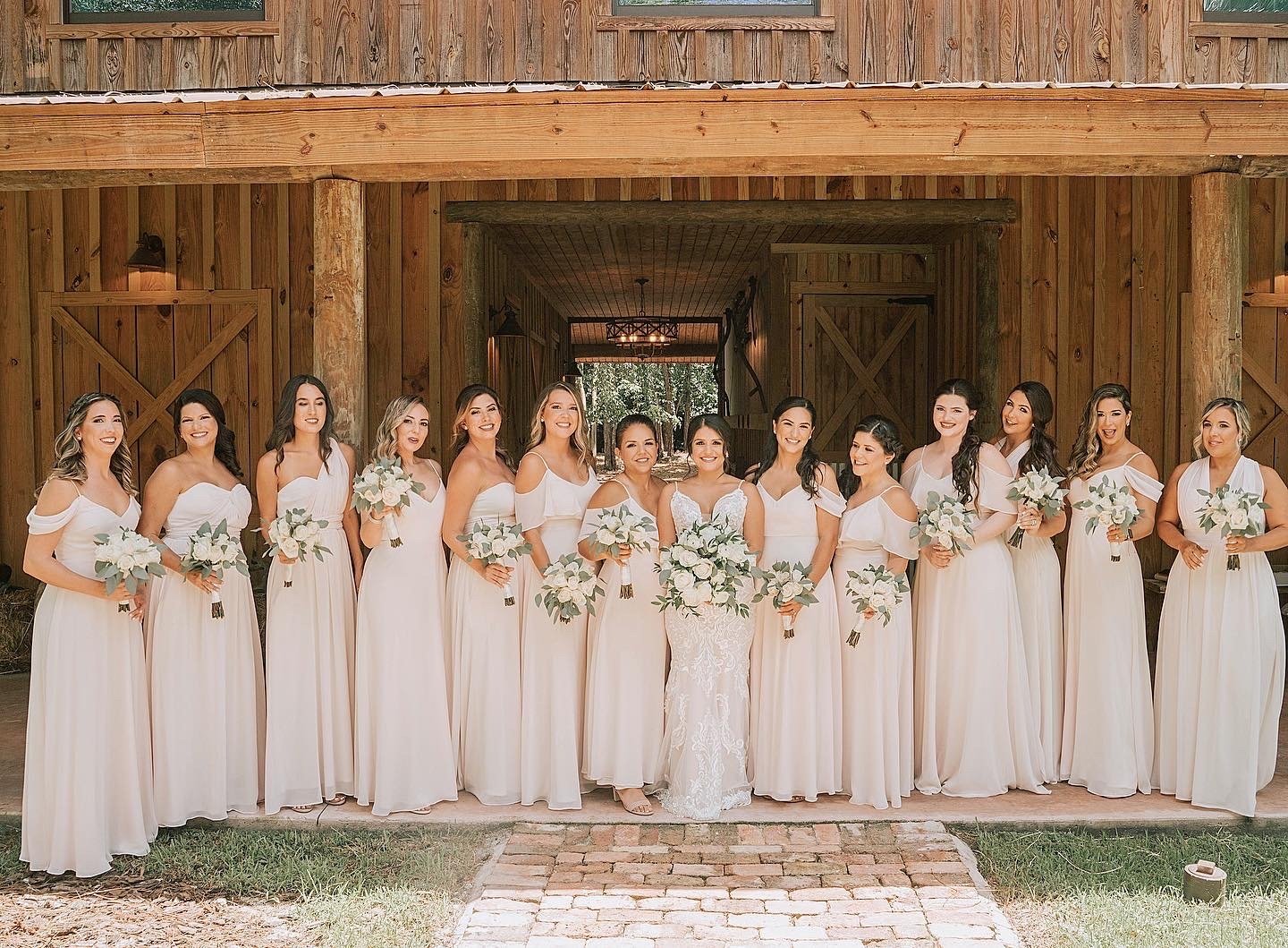 Miami Wedding Venue With All Amenities | The Barn 305