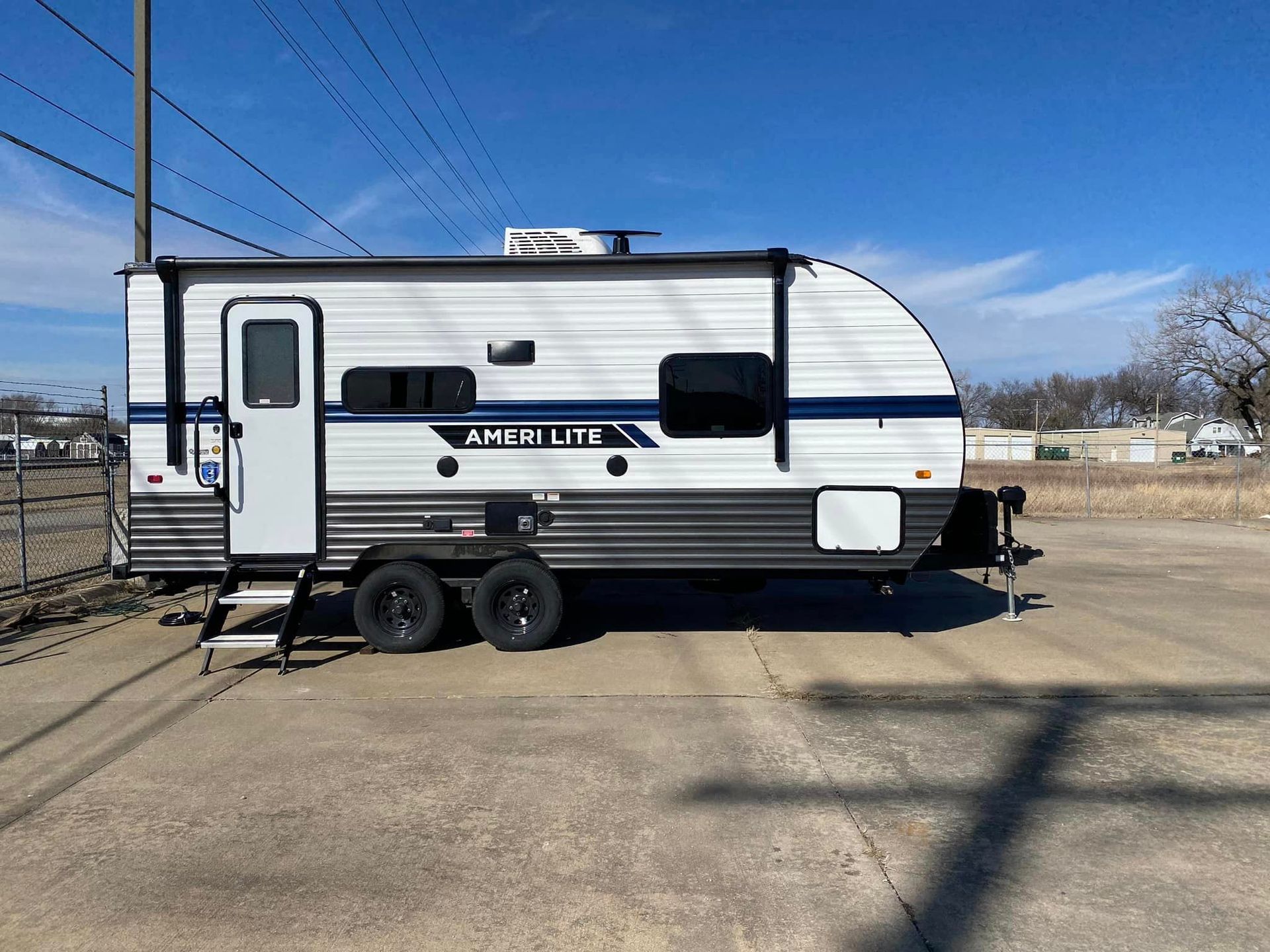 New and Used RV's and Travel Trailers For Sale - Anderson RV Center
