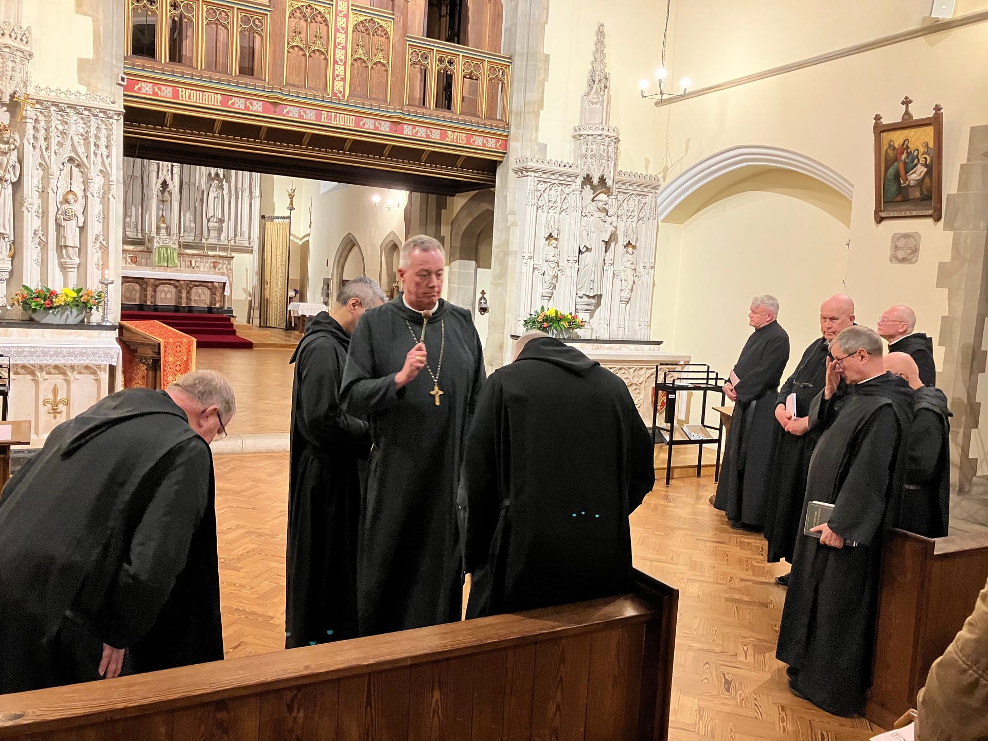 HOLA: UK & Latin America: help sponsor monks from near and far