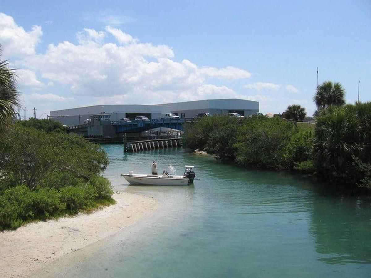 Gallery | A Beach Retreat On Casey Key