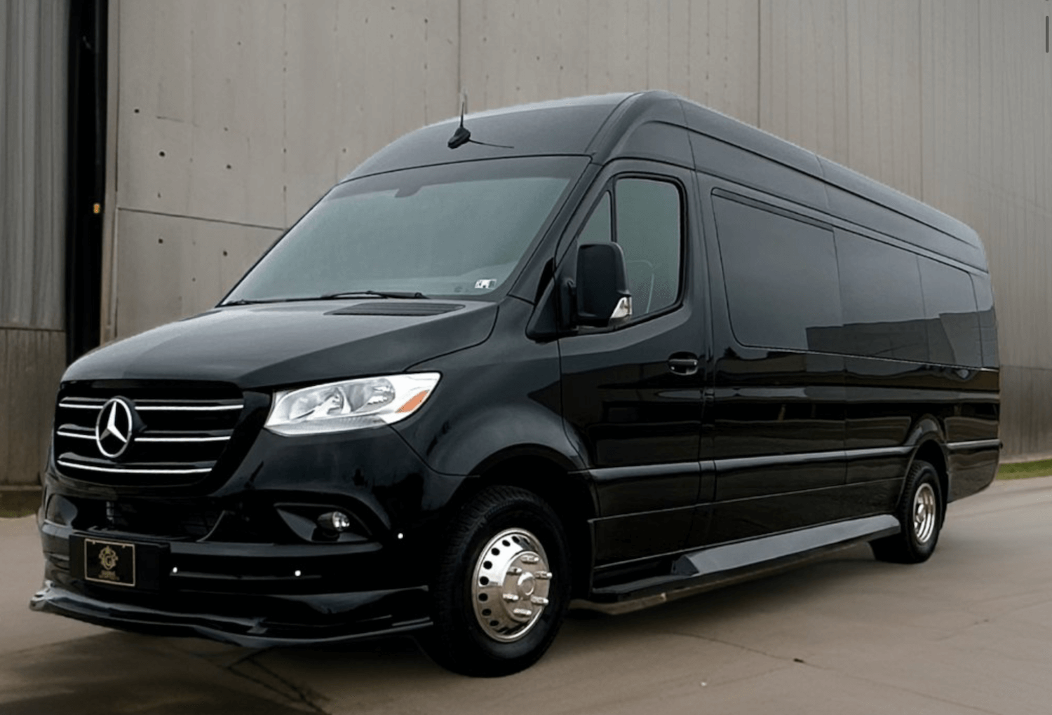 Party Bus and Limo Service Fresno CA, Merced, Visalia - Fleet