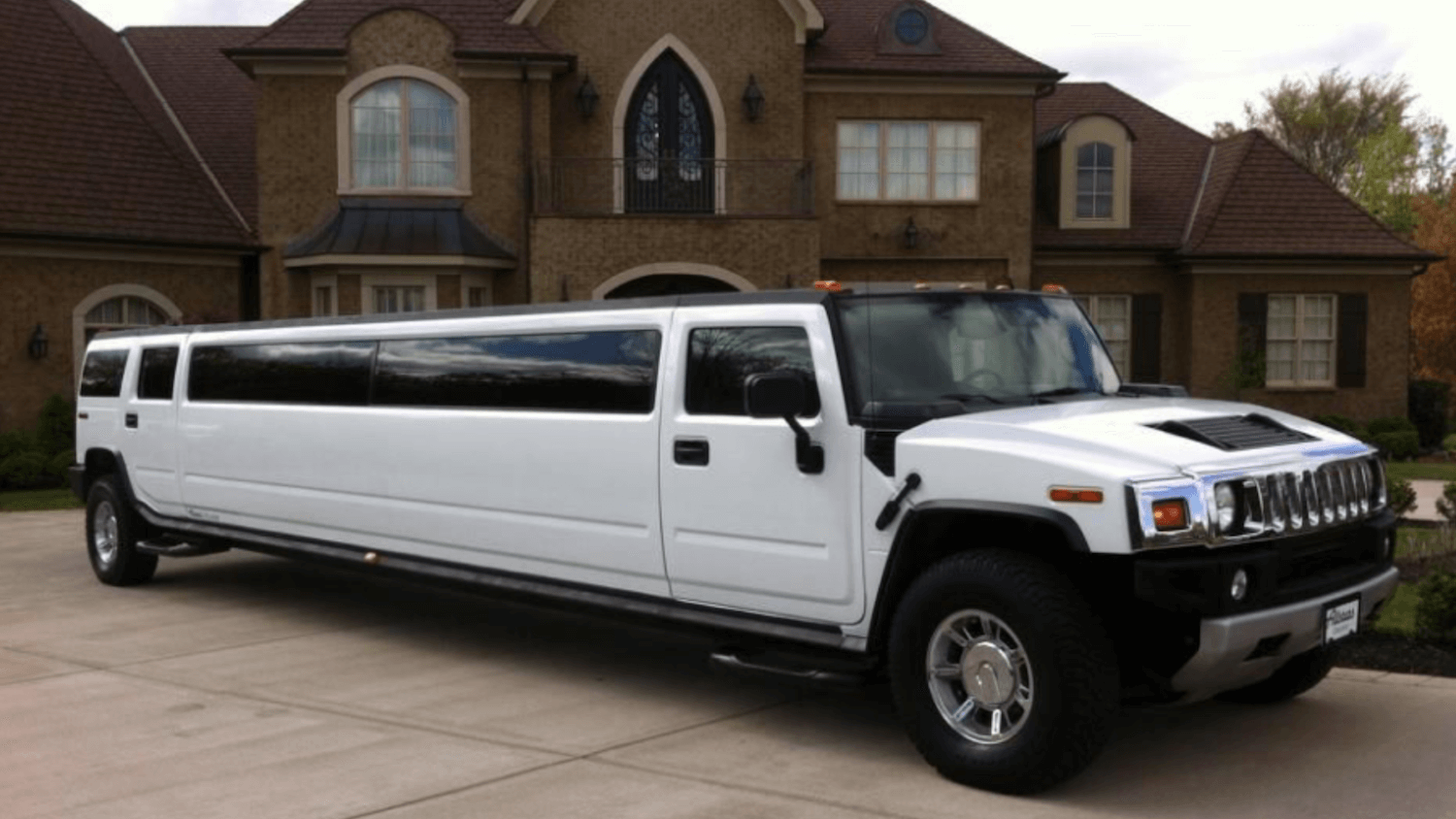 Hummer Limo rentals and SUV limousines Fresno CA, Merced, Visalia