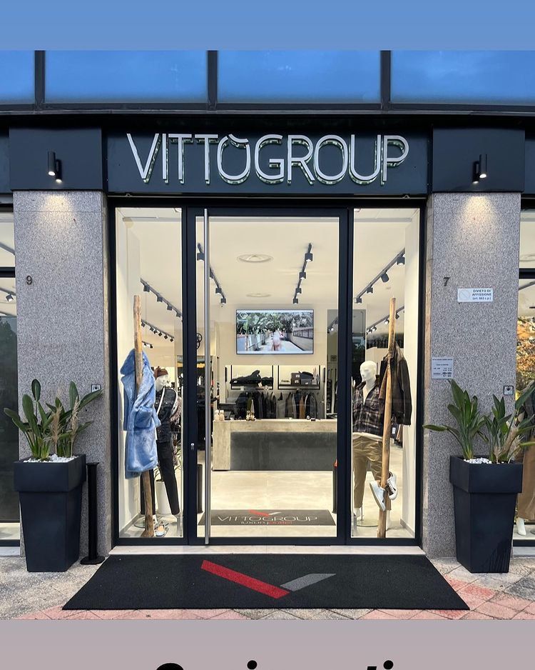 Designer clothing outlet | Bari | Vittò Group Luxury Outlet