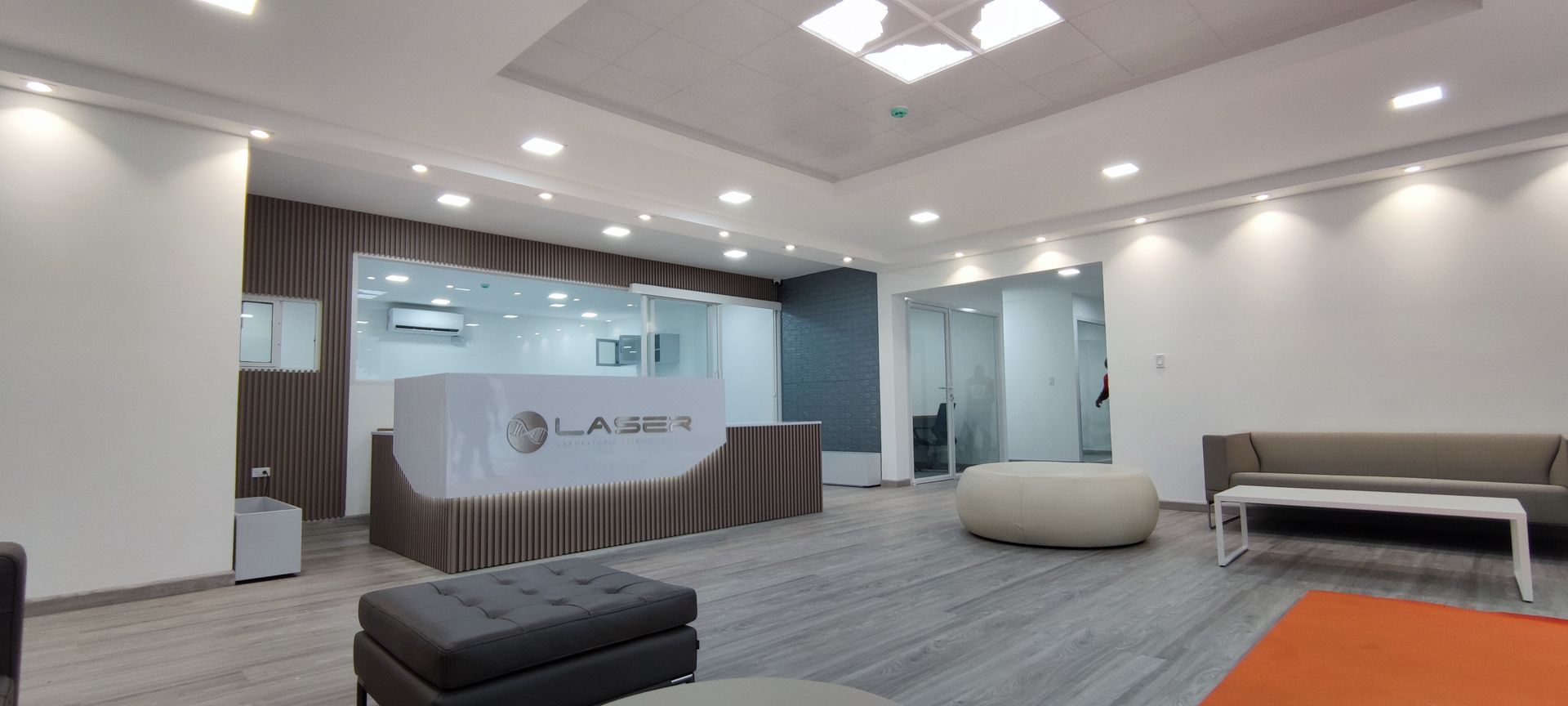 Cubex – Confección y montaje de stand