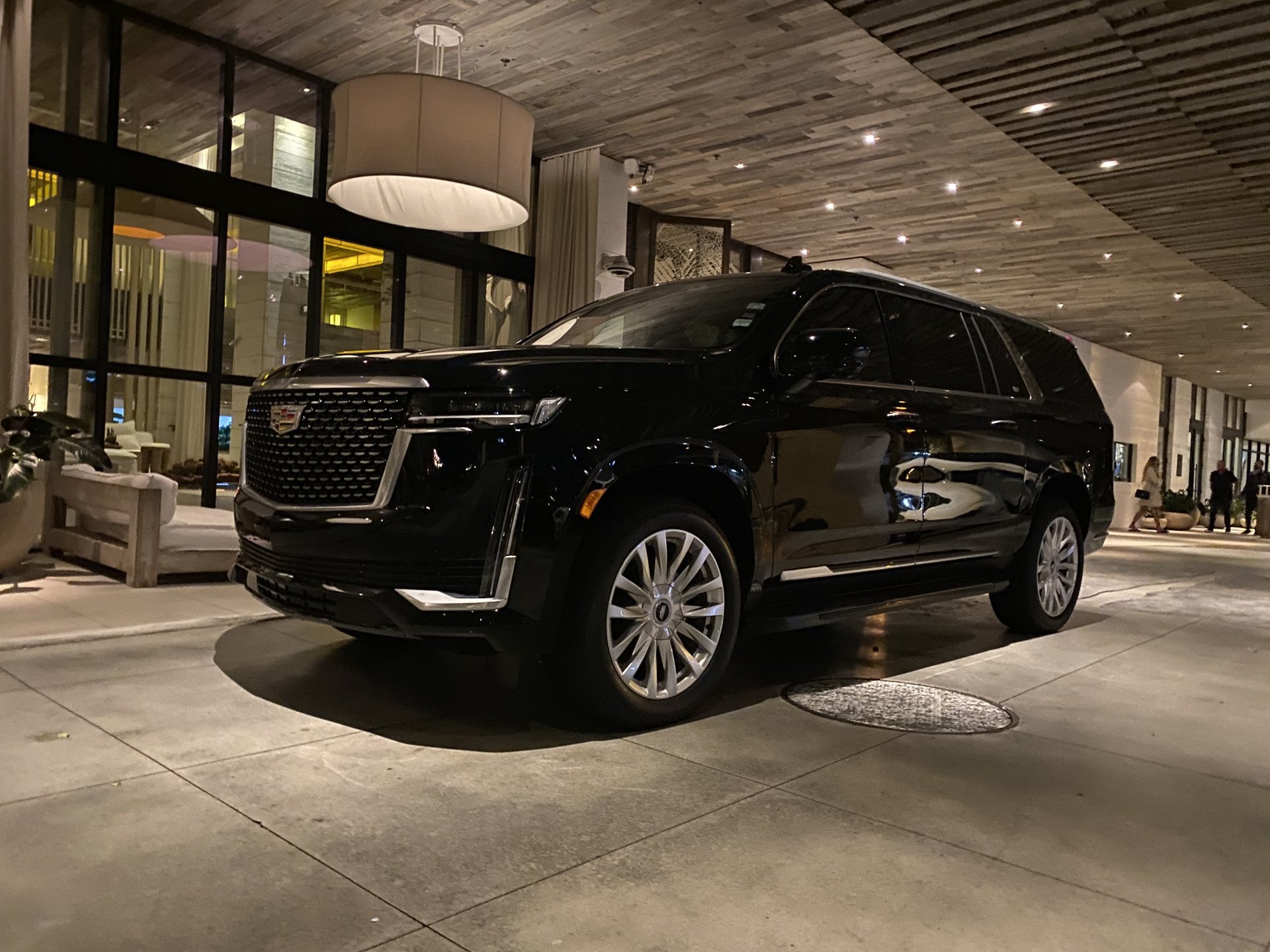 Luxury Limo Service | Legacy Car Service | Miami, FLL, P.B.