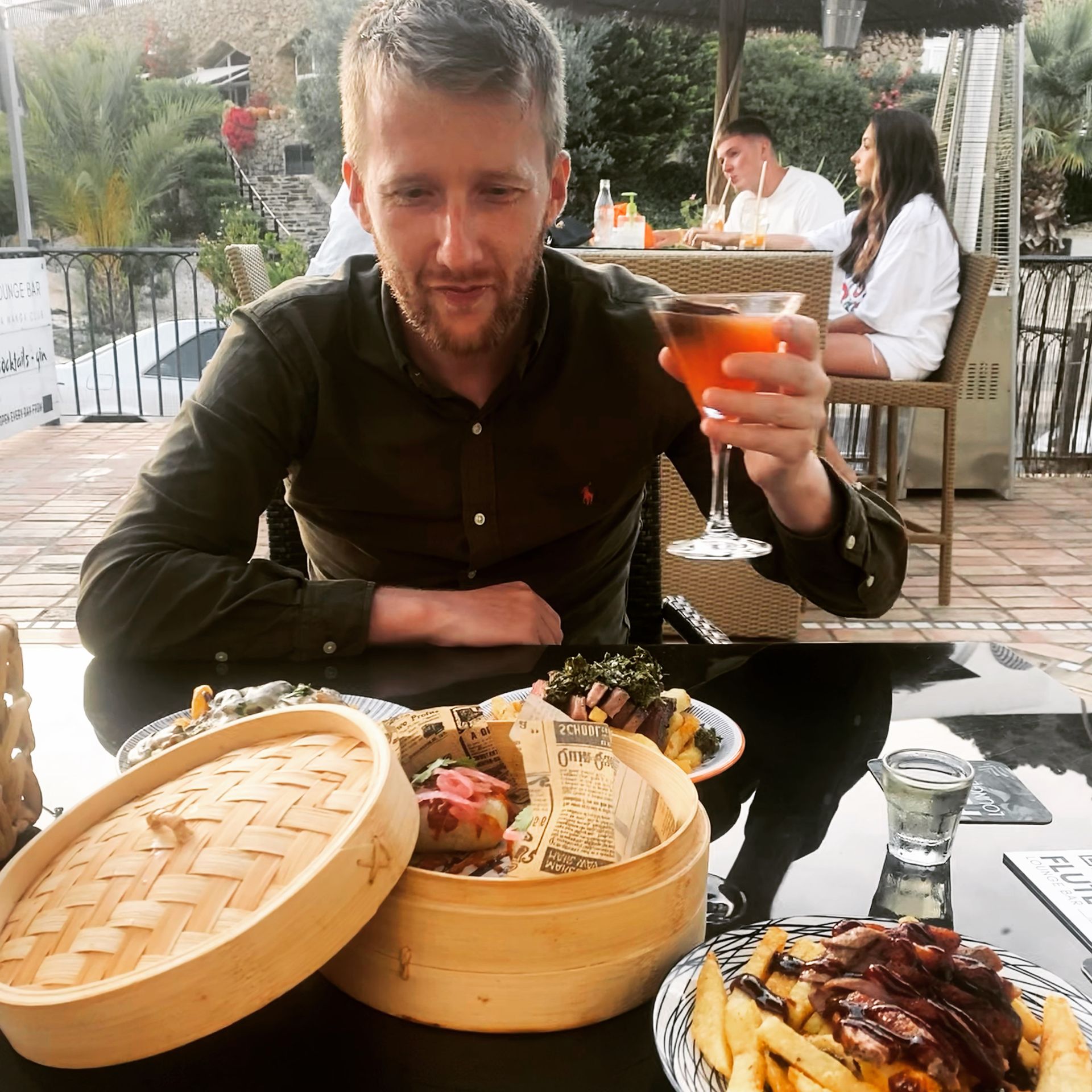 Jon Gidney, Marketing and Sponsorship Consultant. Pro Golfer.