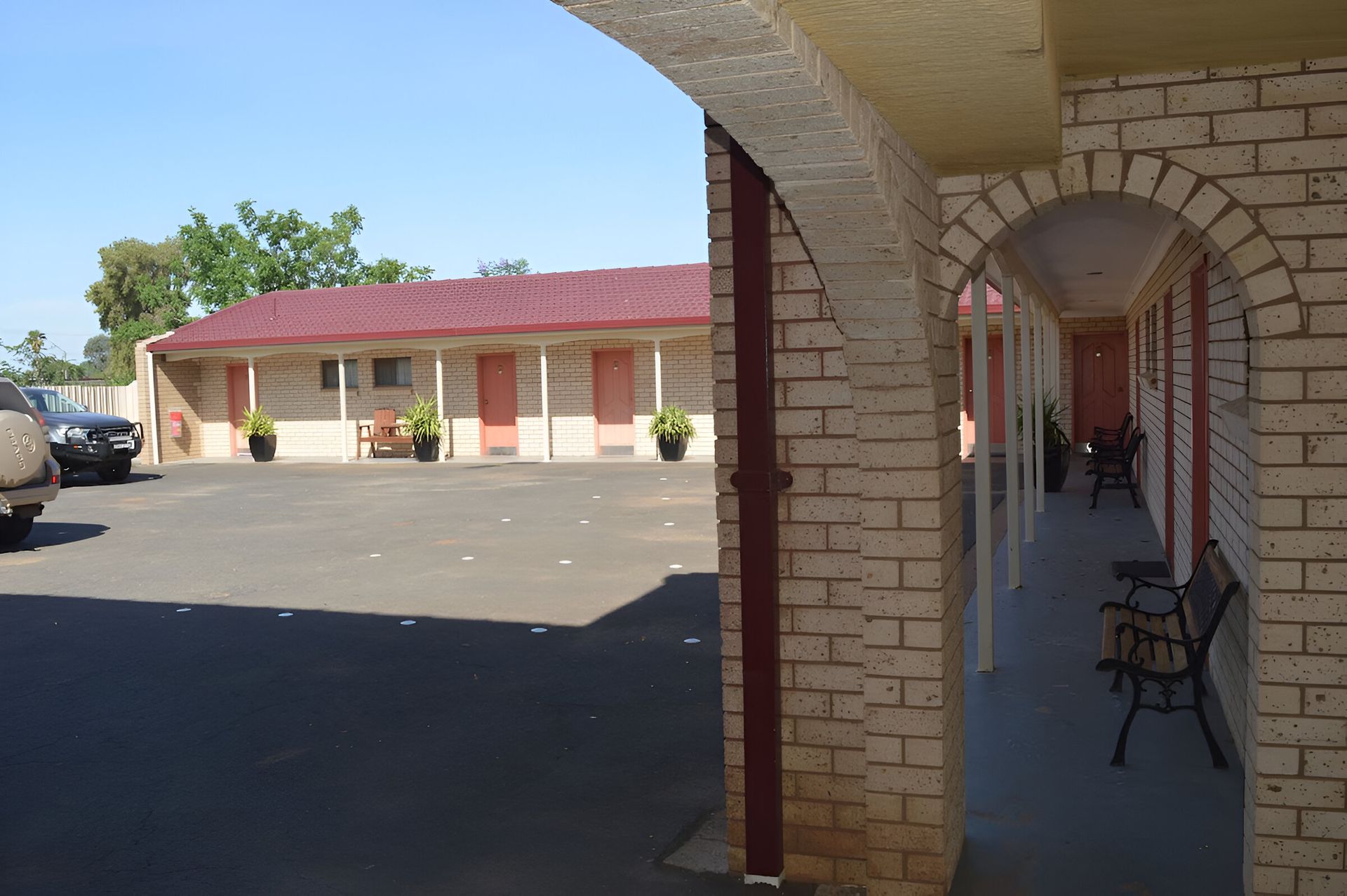 Alamo Motor Inn Gallery