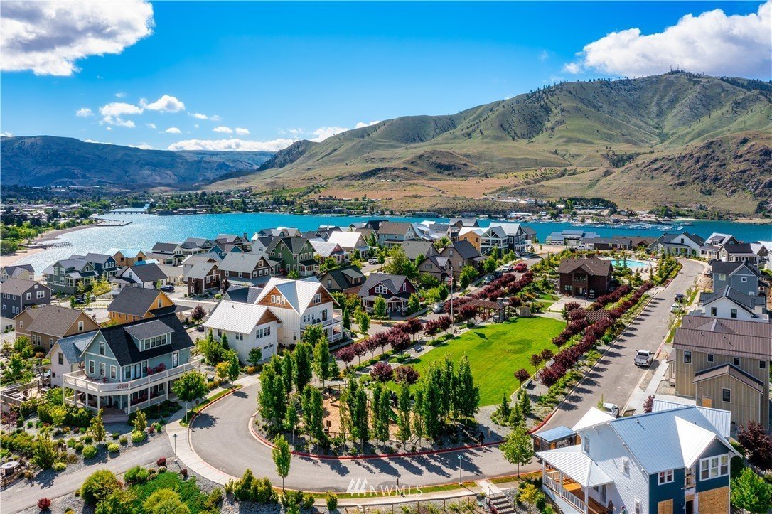 Photos of a Lake Chelan Vacation Home Rental at The Lookout
