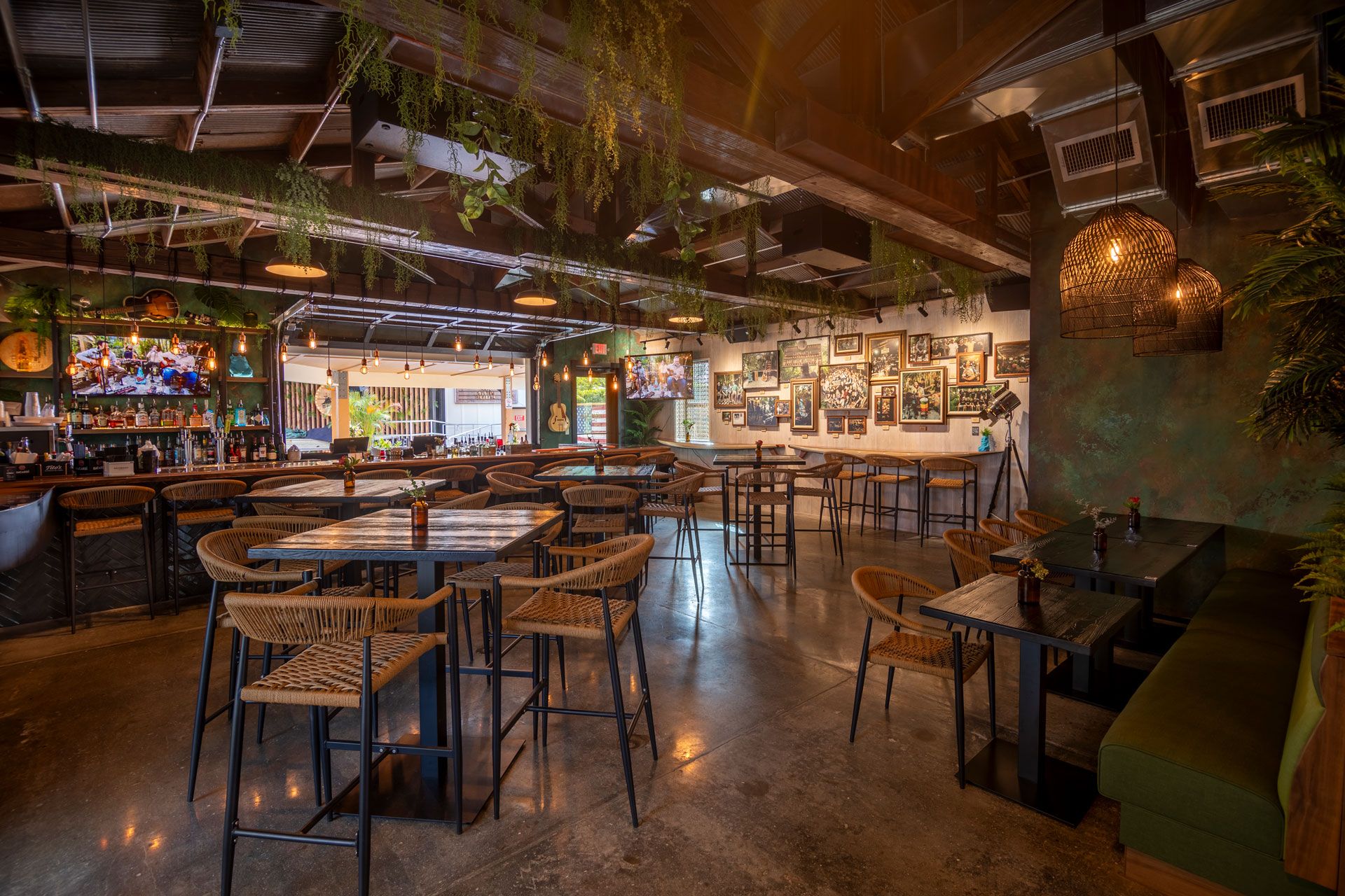 Sugarshack Downtown | Live Music Restaurant | Bonita Springs