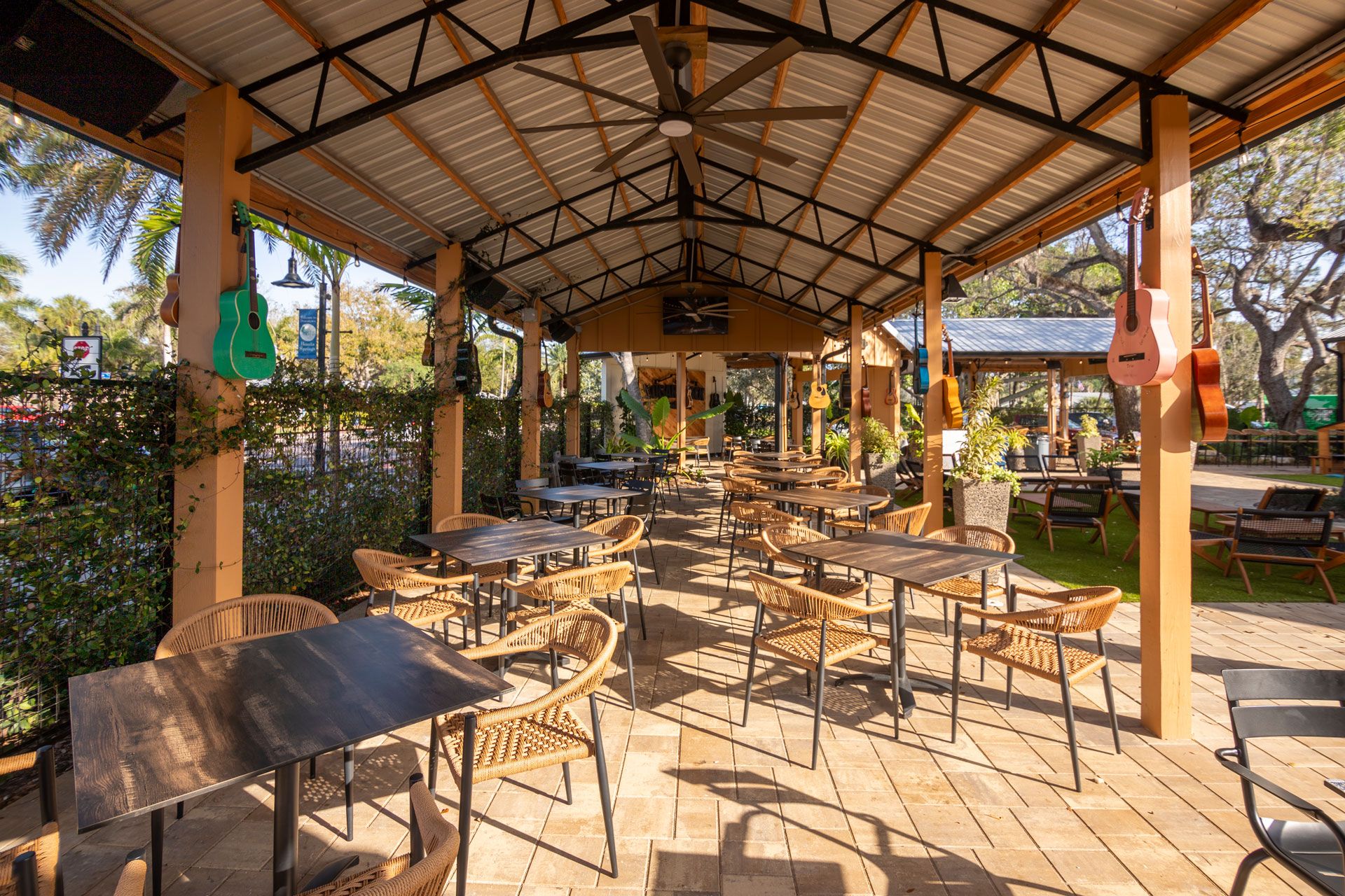 Sugarshack Downtown | Live Music Restaurant | Bonita Springs