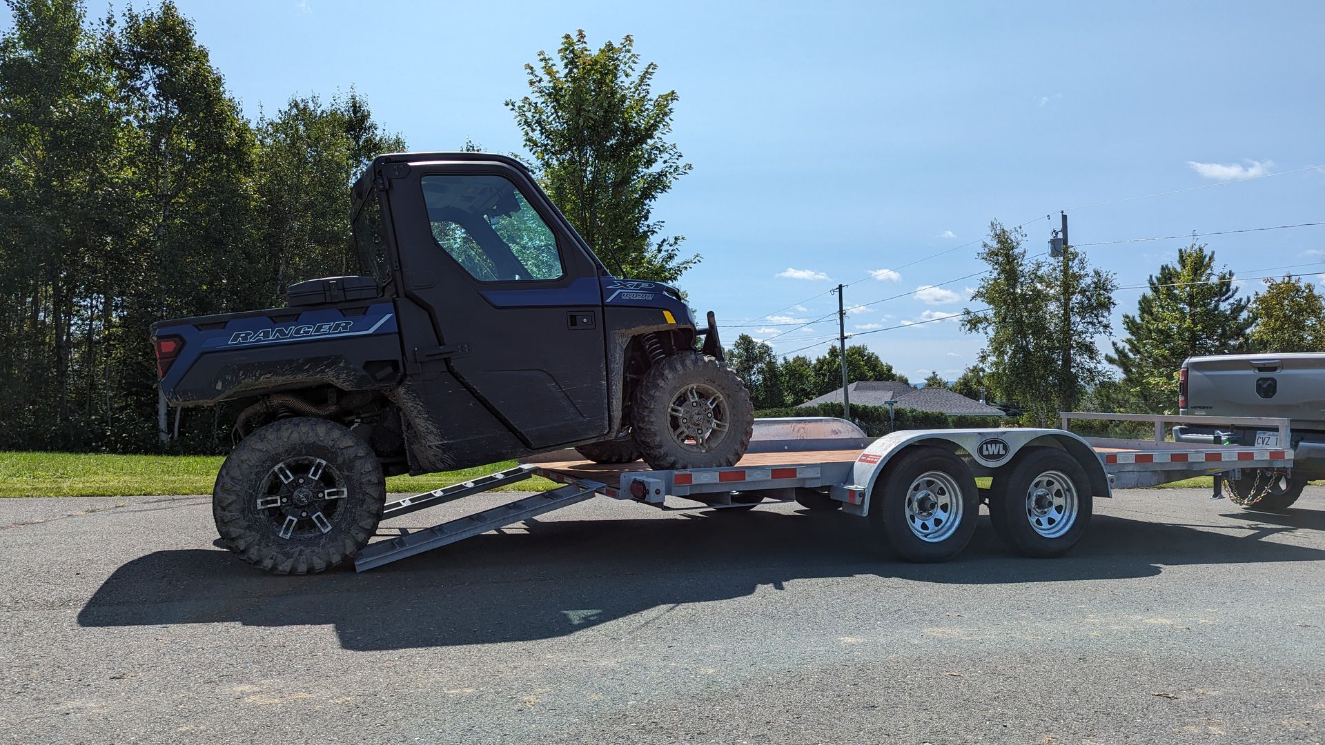 LWL Equipment Trailers | Enclosed Cargo Trailer Sales