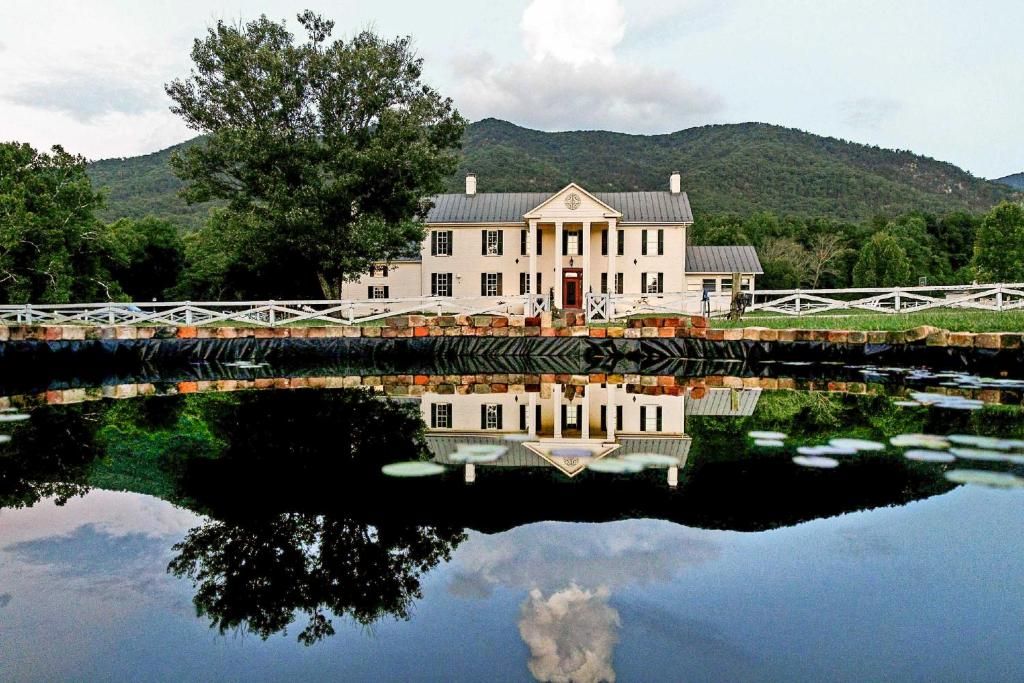 Balcony Downs Venue & Retreat | Buena Vista, VA