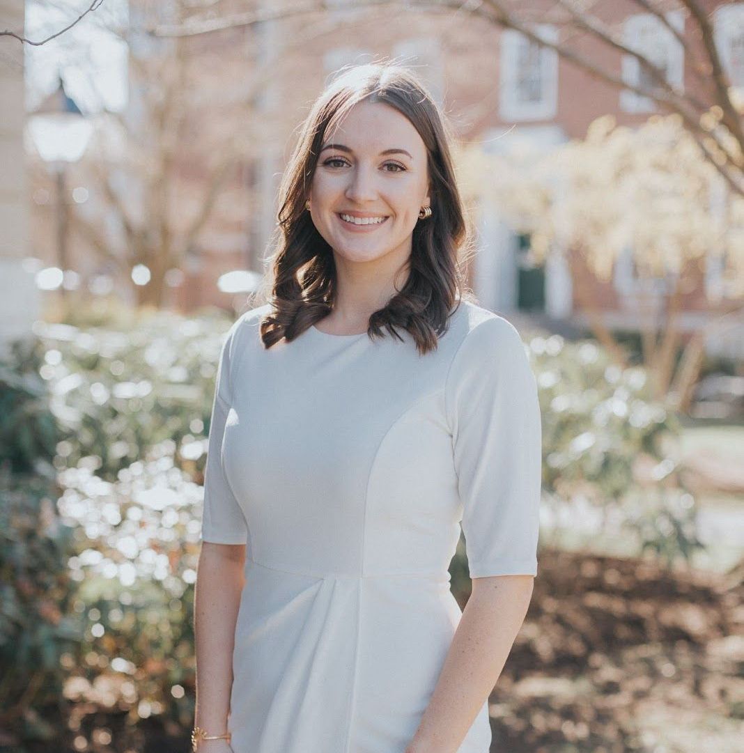 Shayla Burrows, OD - Bay Eye Center