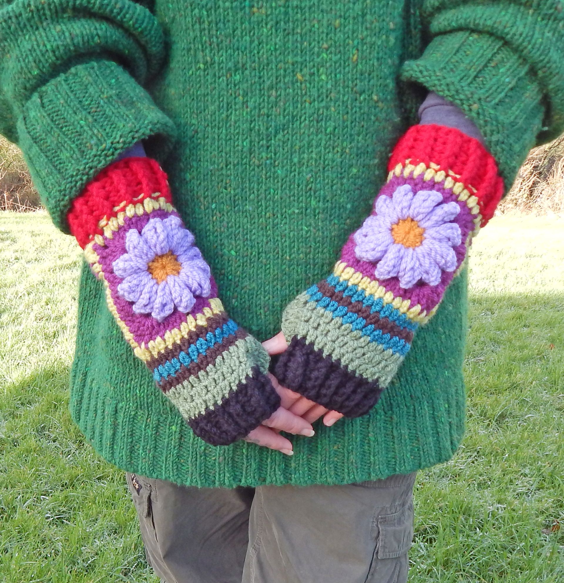 The Topian Den - Hwylïog Leg Warmers Crochet Pattern