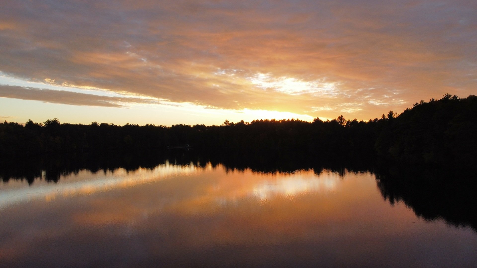 Clear Lake Inn and Resort | Rhinelander WI