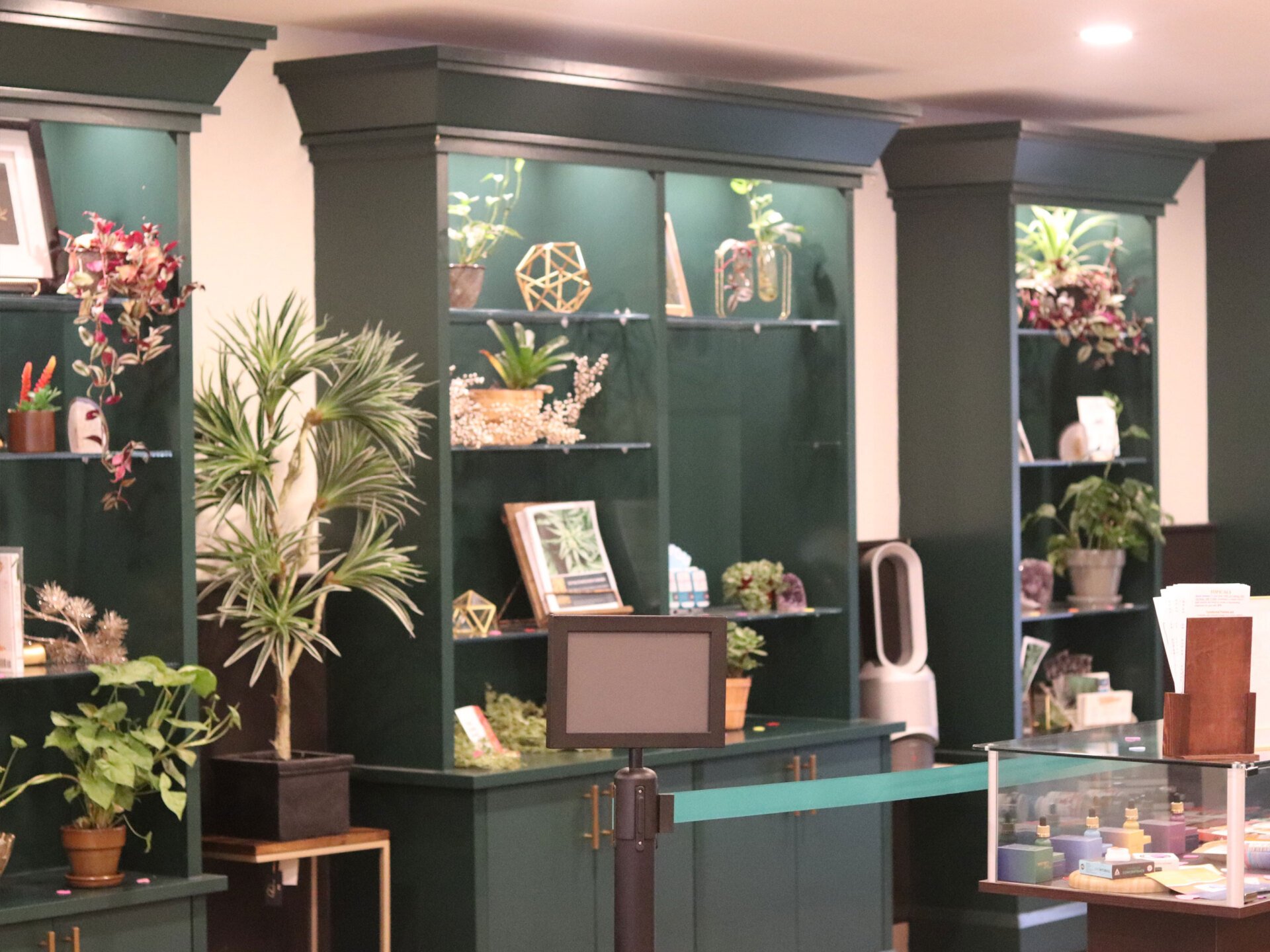 Local Roots Cannabis Crafted Fitchburg MA Store