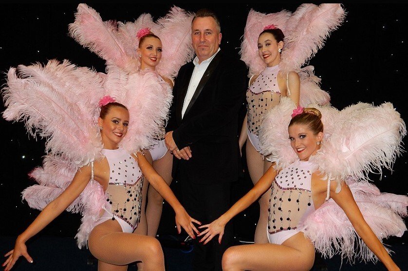 WELCOME [simonphillips.me.uk]