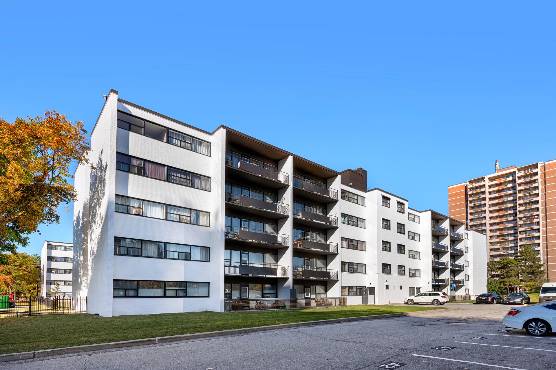 Suite and Building Pictures | Gallery, 351 The West Mall & 25 Eva Rd